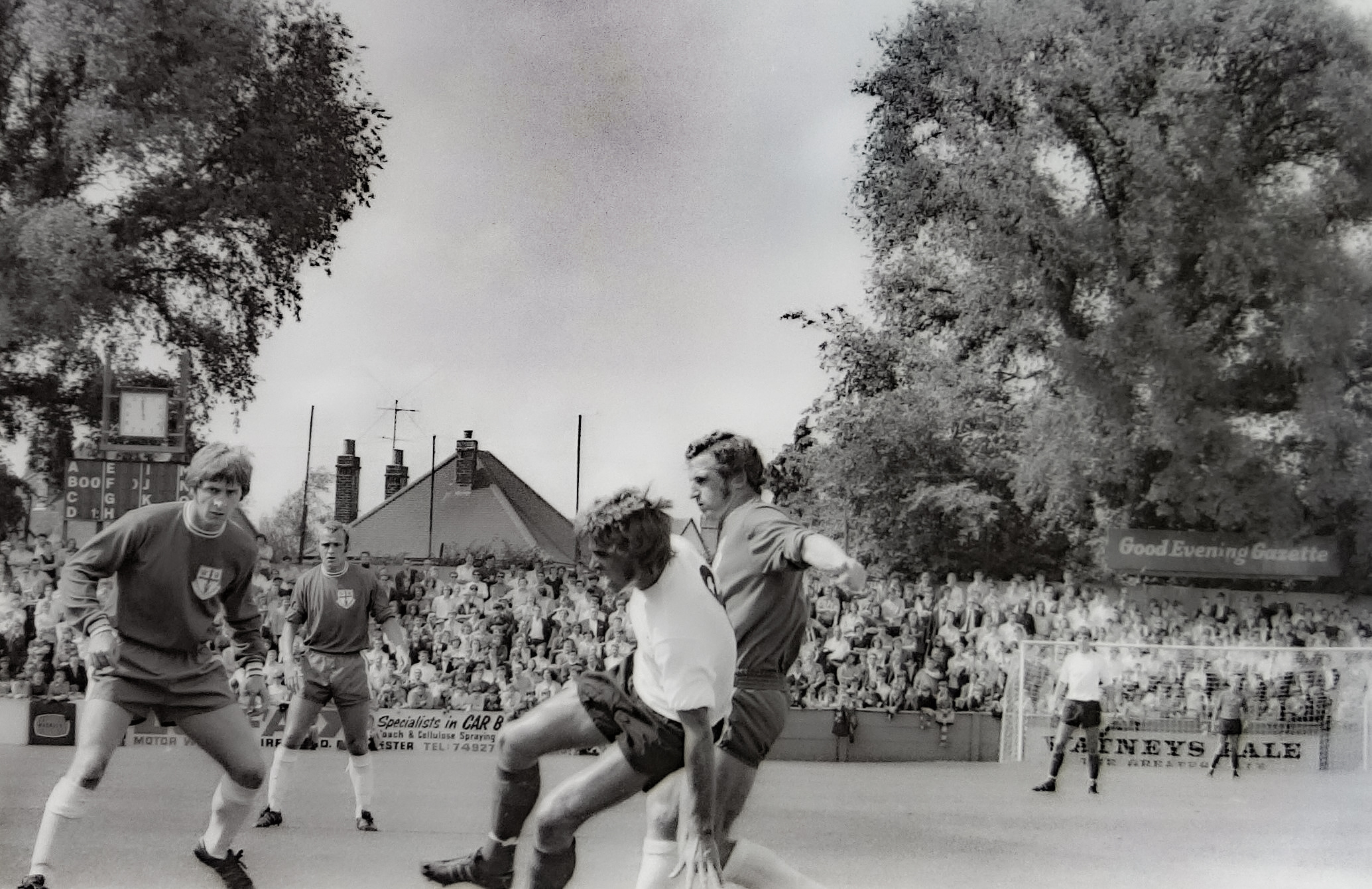 Colchester United vs Luton Town FC (31st Jul 1971) | Hatters Heritage ...