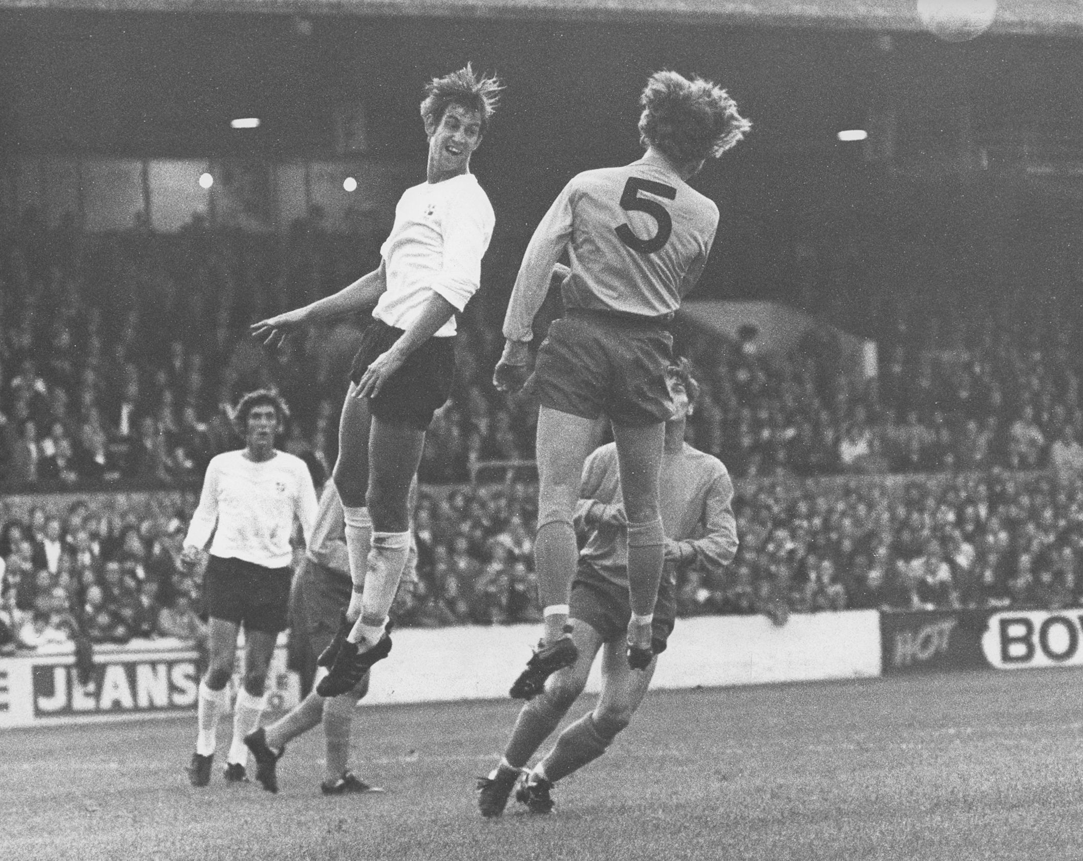 Chris Nicholl | Hatters Heritage | A History of Luton Town FC