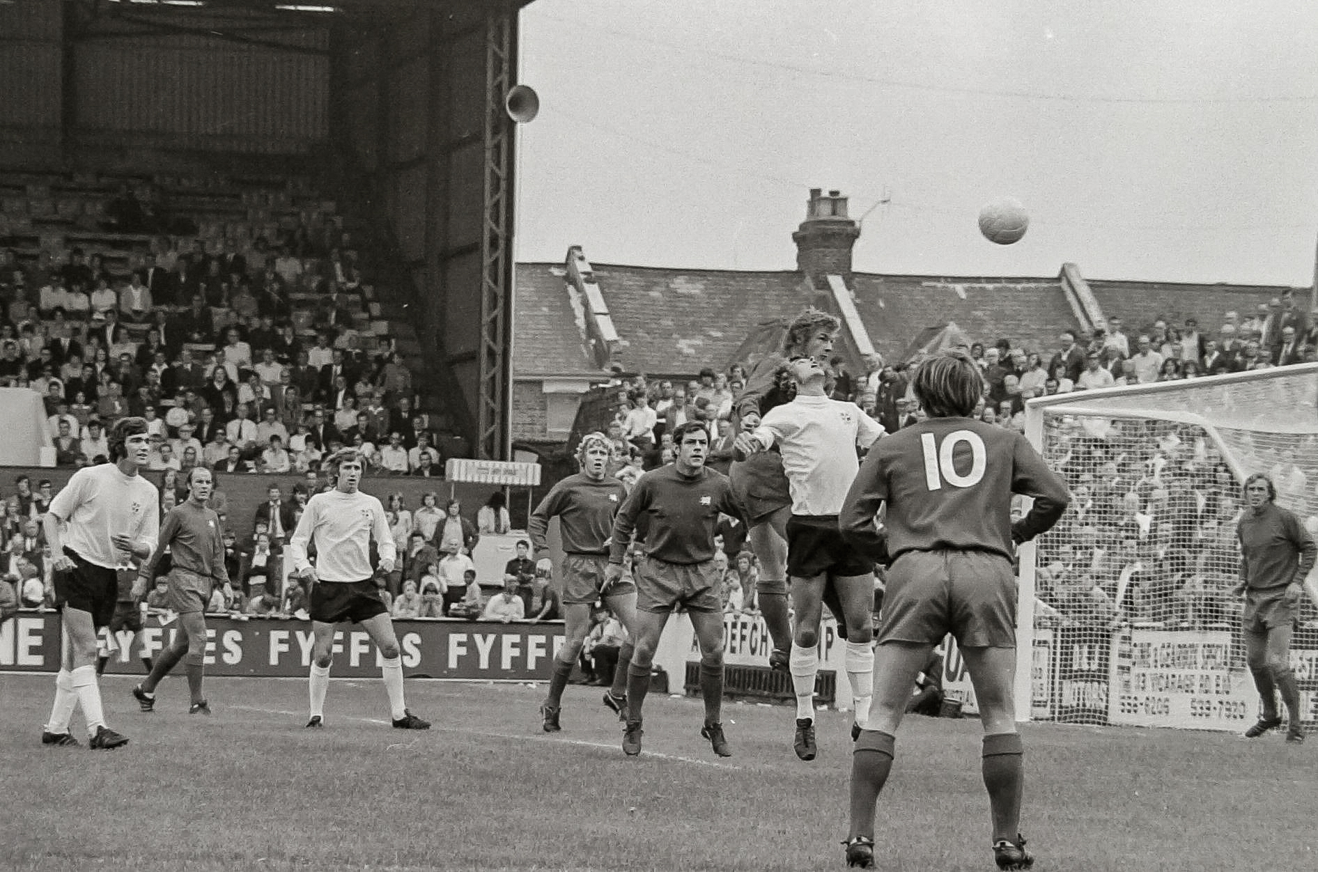 Orient vs Luton Town FC (4th Sep 1971) | Hatters Heritage | A History ...