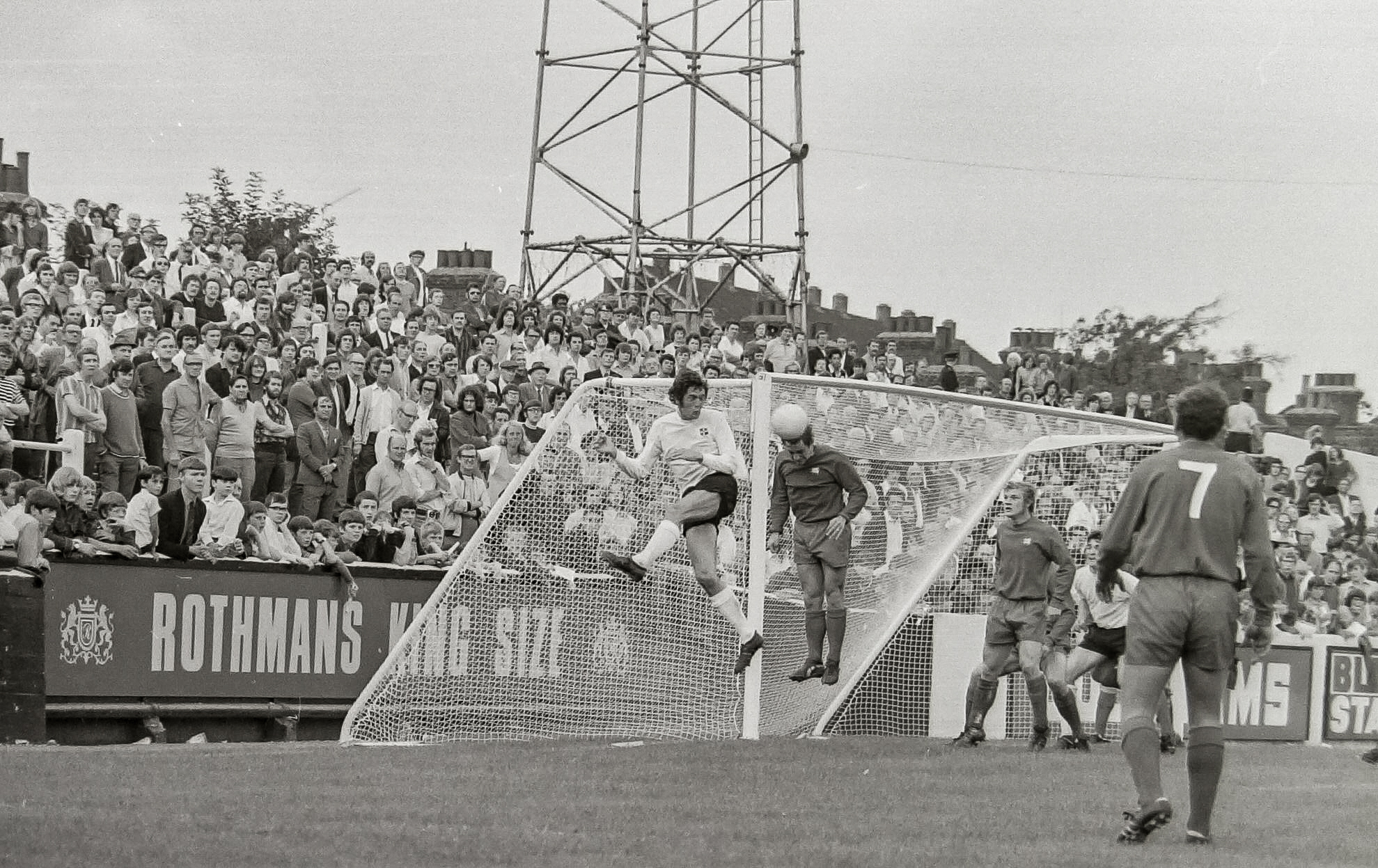 Don Givens | Hatters Heritage | A History of Luton Town FC