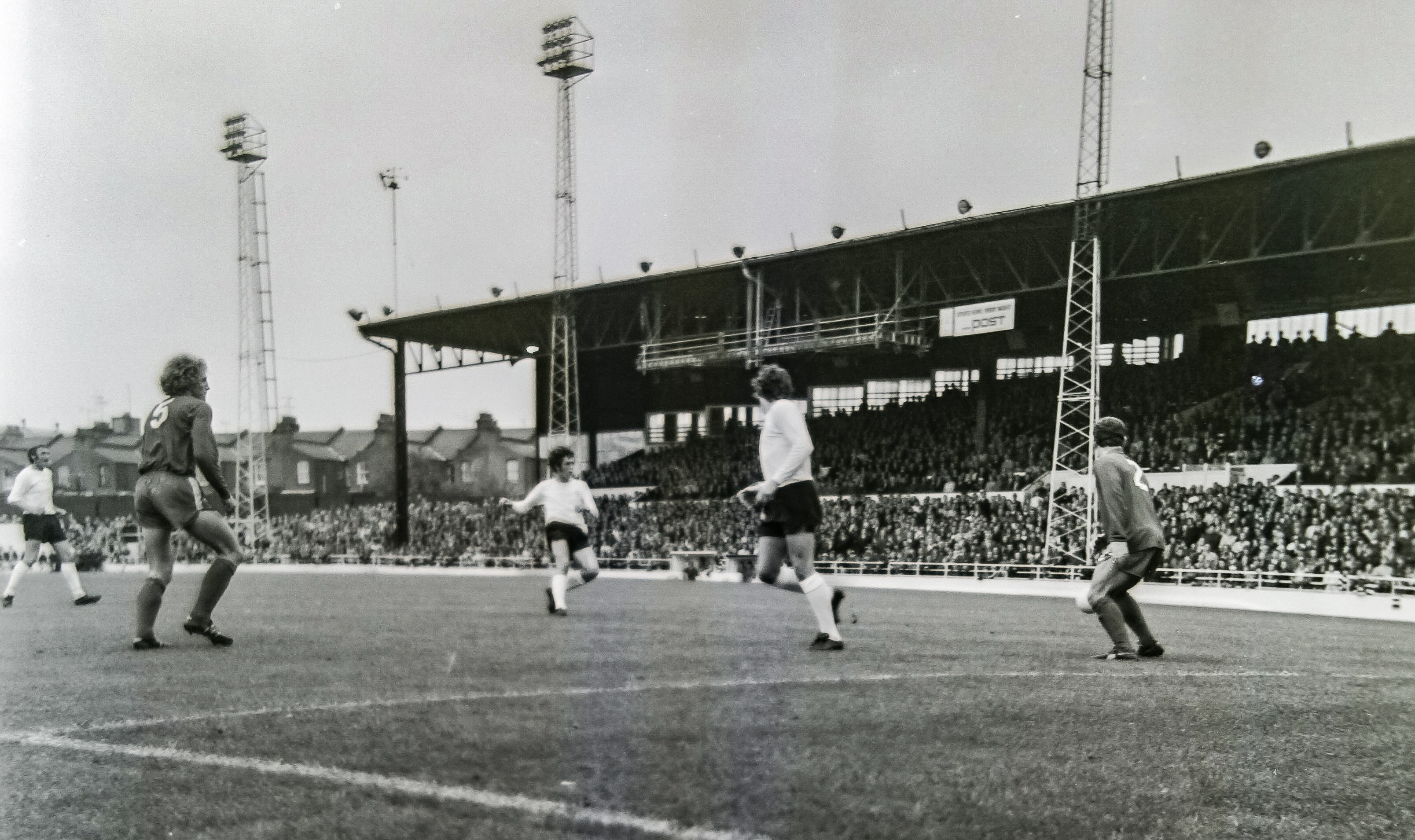 Don Givens | Hatters Heritage | A History of Luton Town FC