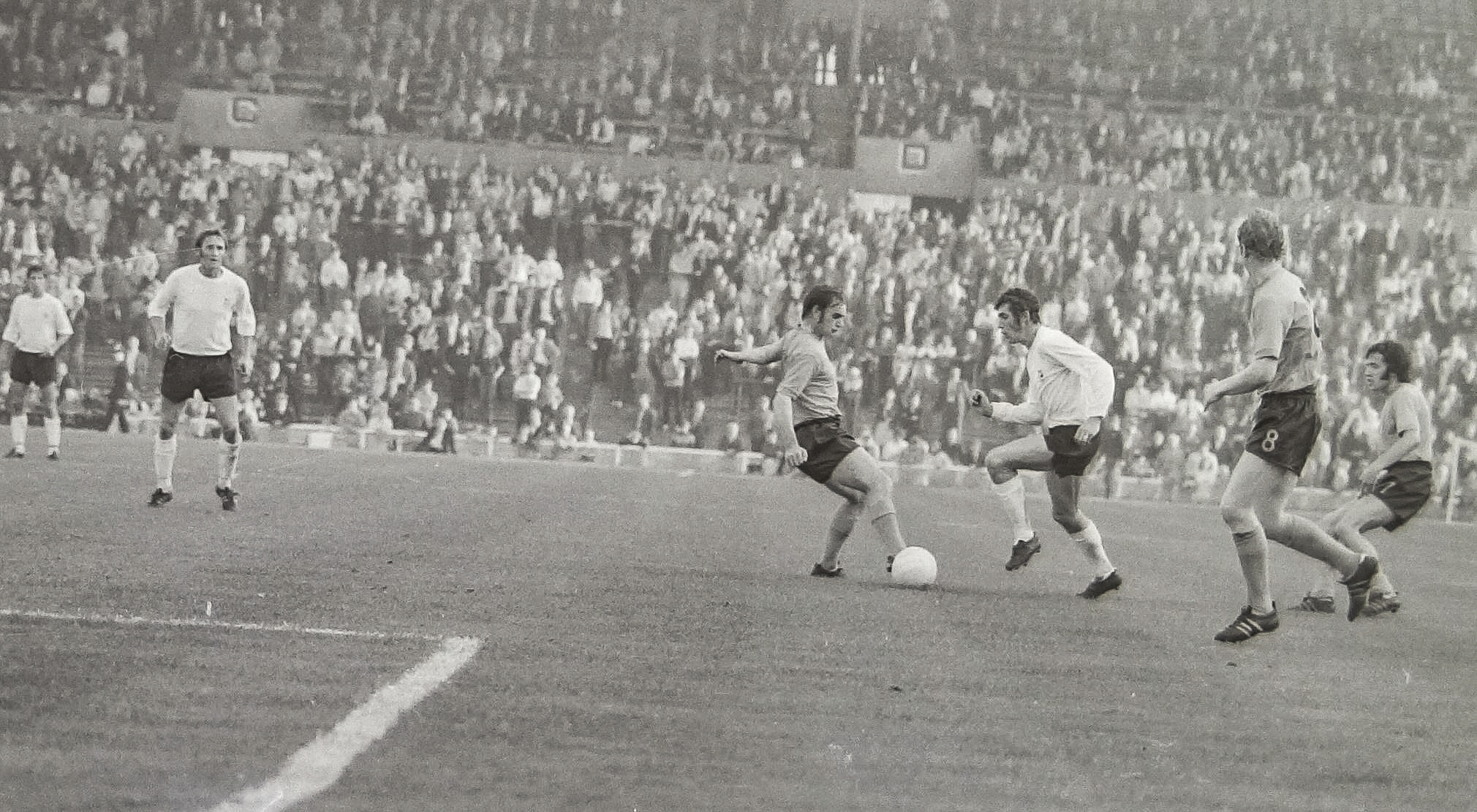 Don Givens | Hatters Heritage | A History of Luton Town FC