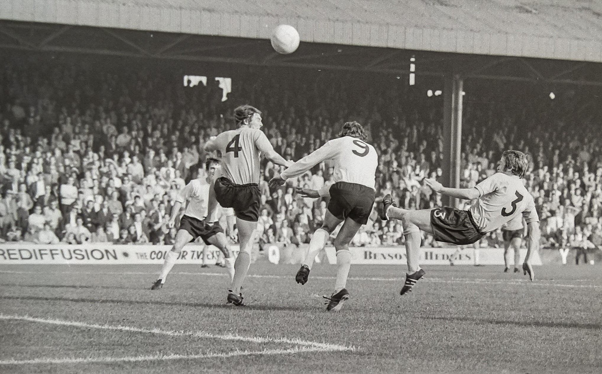 Vic Halom | Hatters Heritage | A History of Luton Town FC