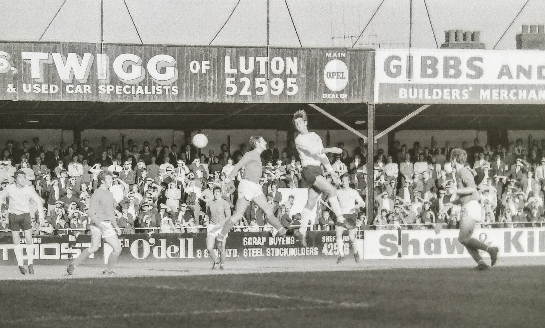 Chris Nicholl | Hatters Heritage | A History of Luton Town FC