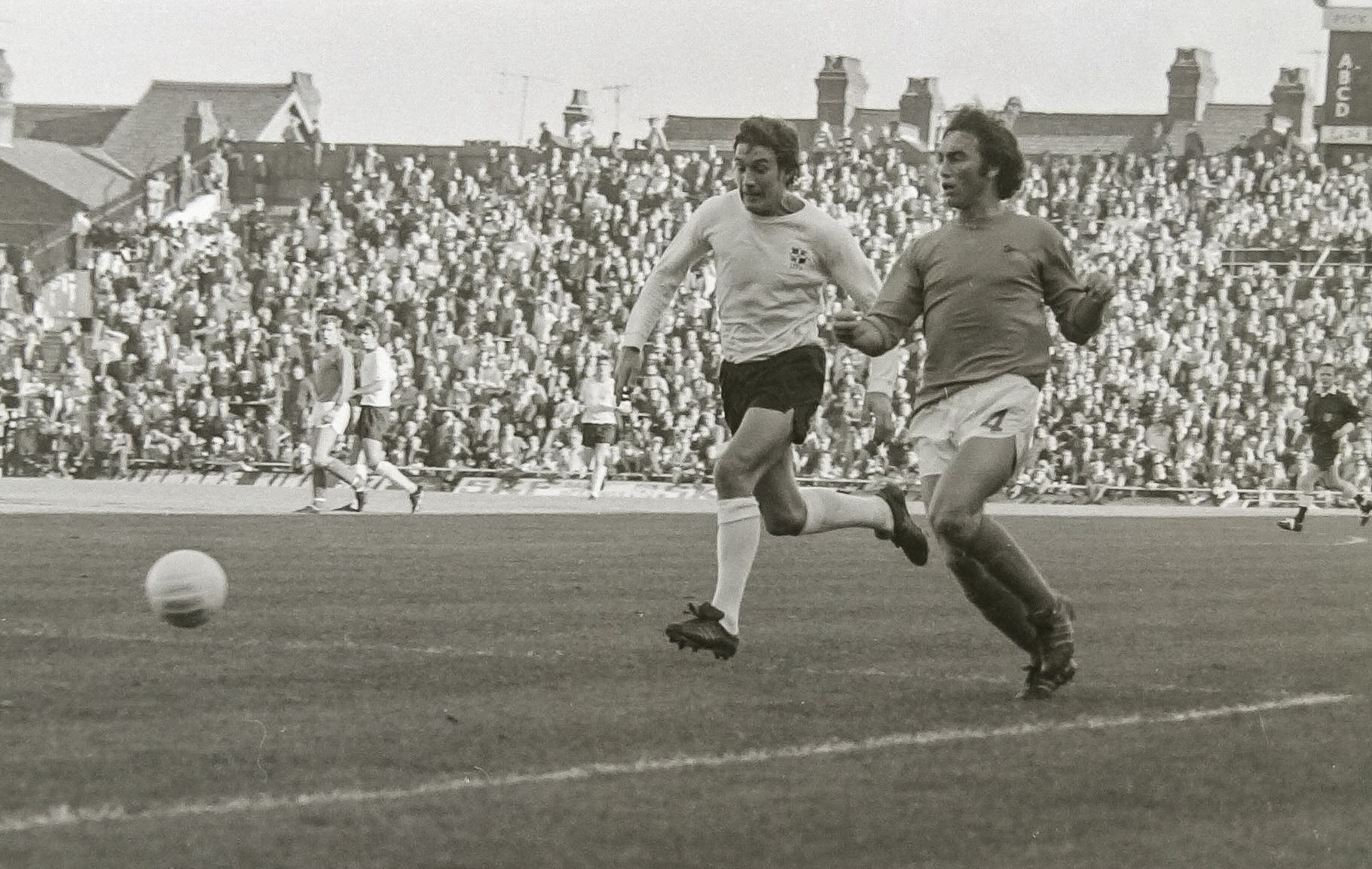 Vic Halom | Hatters Heritage | A History of Luton Town FC