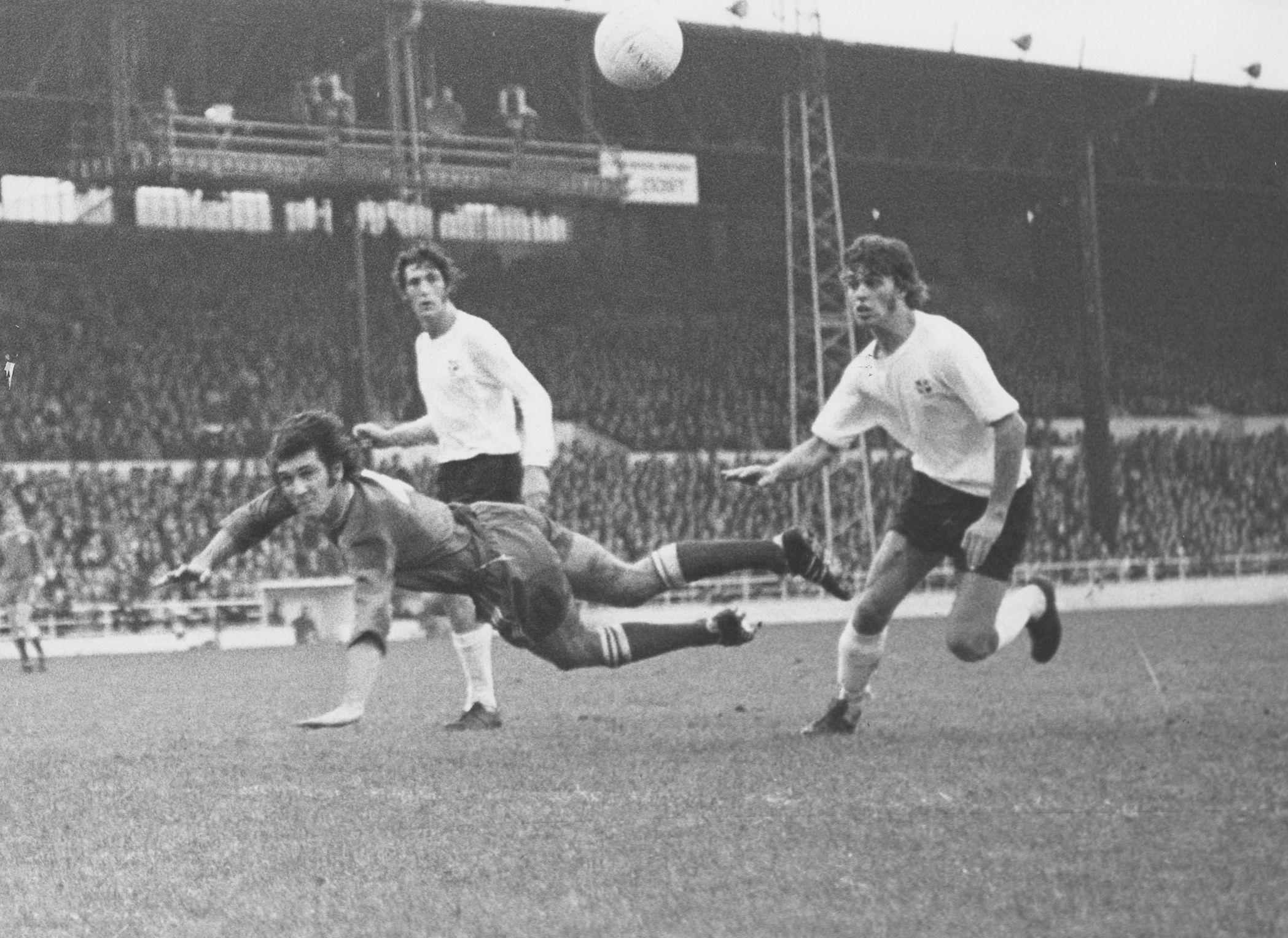 Don Givens | Hatters Heritage | A History of Luton Town FC