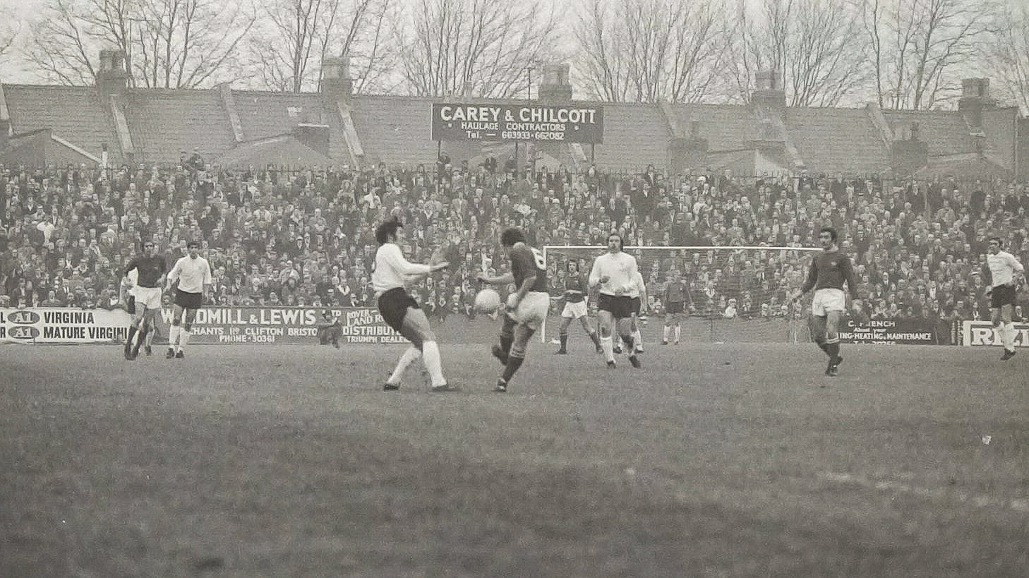 Don Givens | Hatters Heritage | A History of Luton Town FC