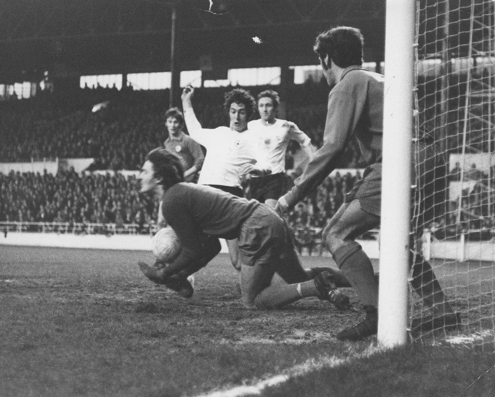 Don Givens | Hatters Heritage | A History of Luton Town FC