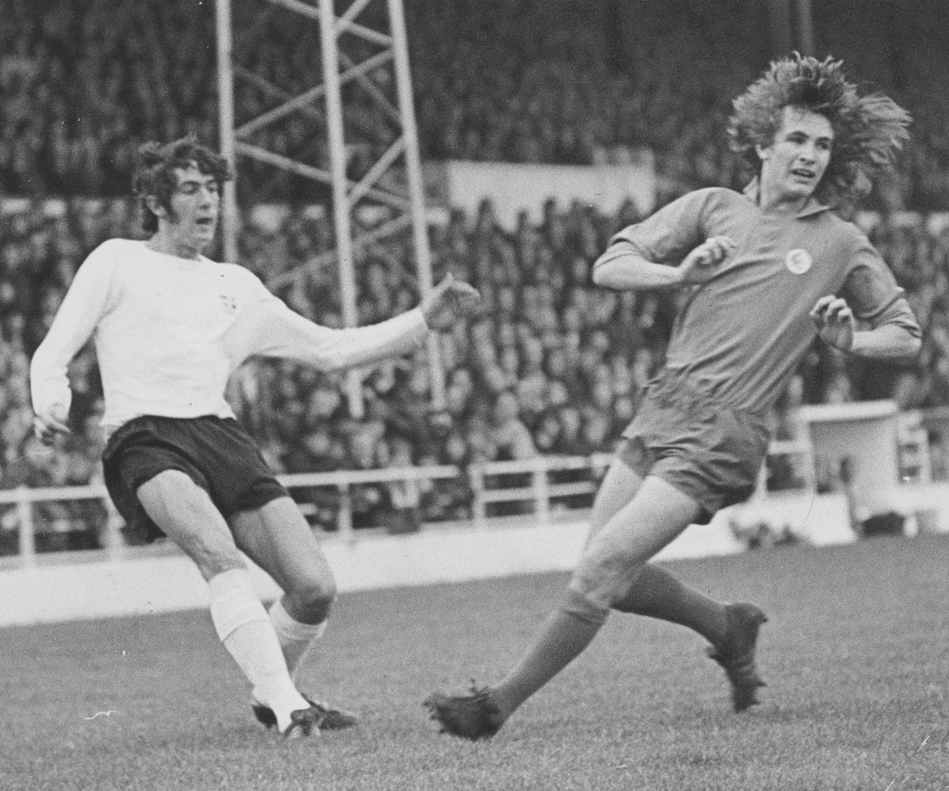 Don Givens | Hatters Heritage | A History of Luton Town FC