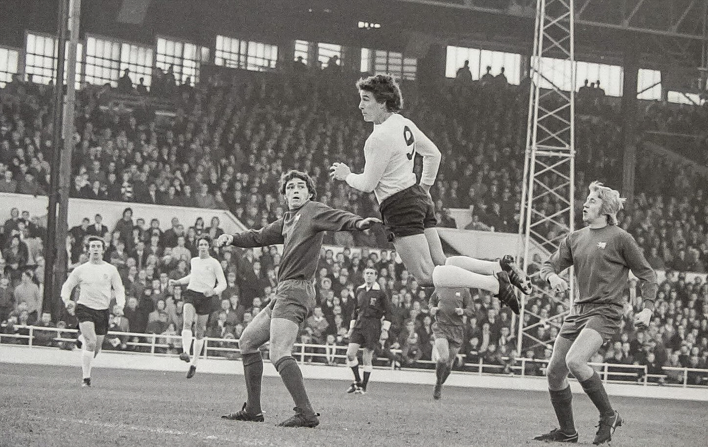 Vic Halom | Hatters Heritage | A History of Luton Town FC