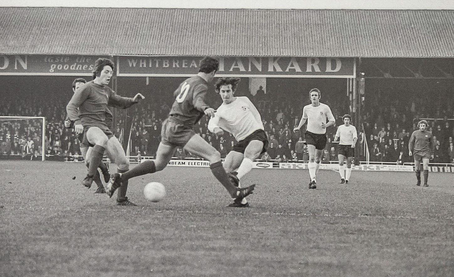 Gordon Hindson | Hatters Heritage | A History of Luton Town FC