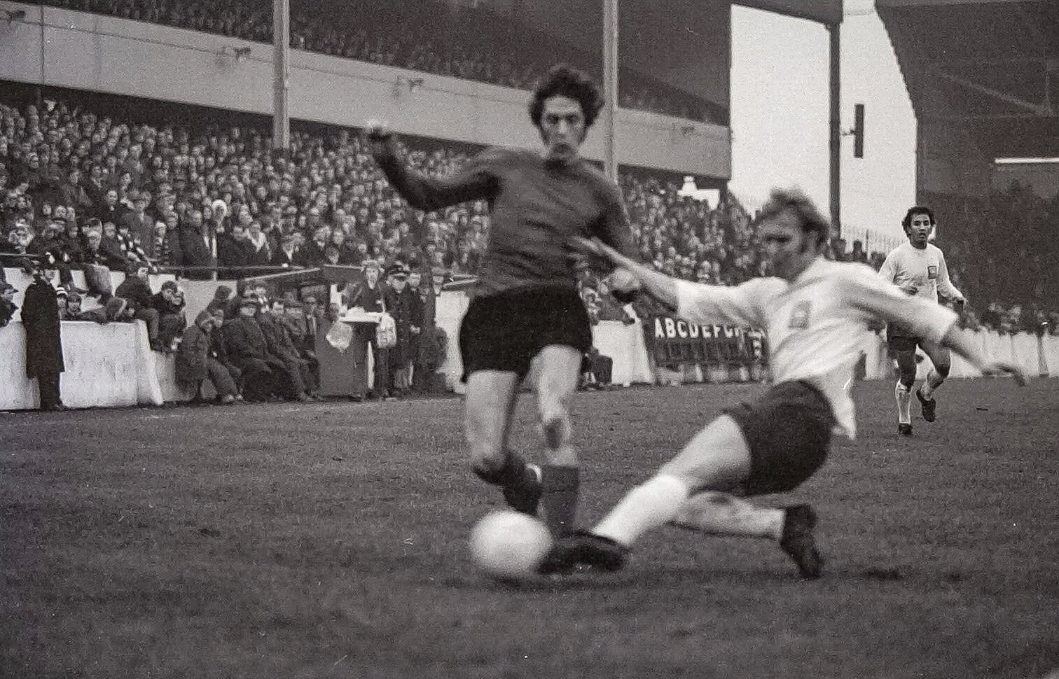 Don Givens | Hatters Heritage | A History of Luton Town FC