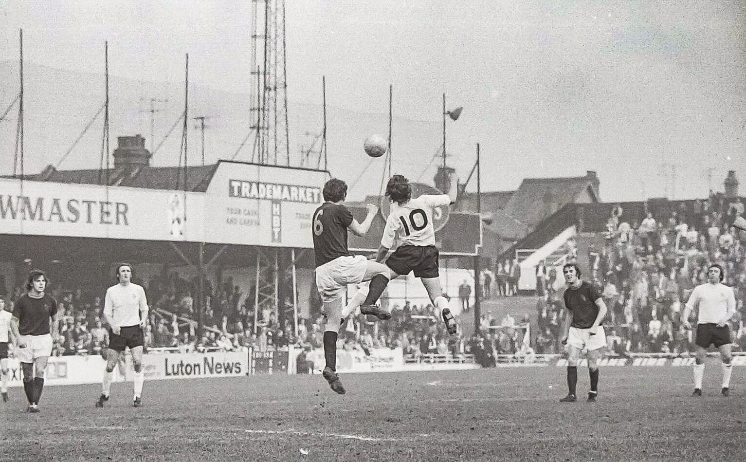 Don Givens | Hatters Heritage | A History of Luton Town FC