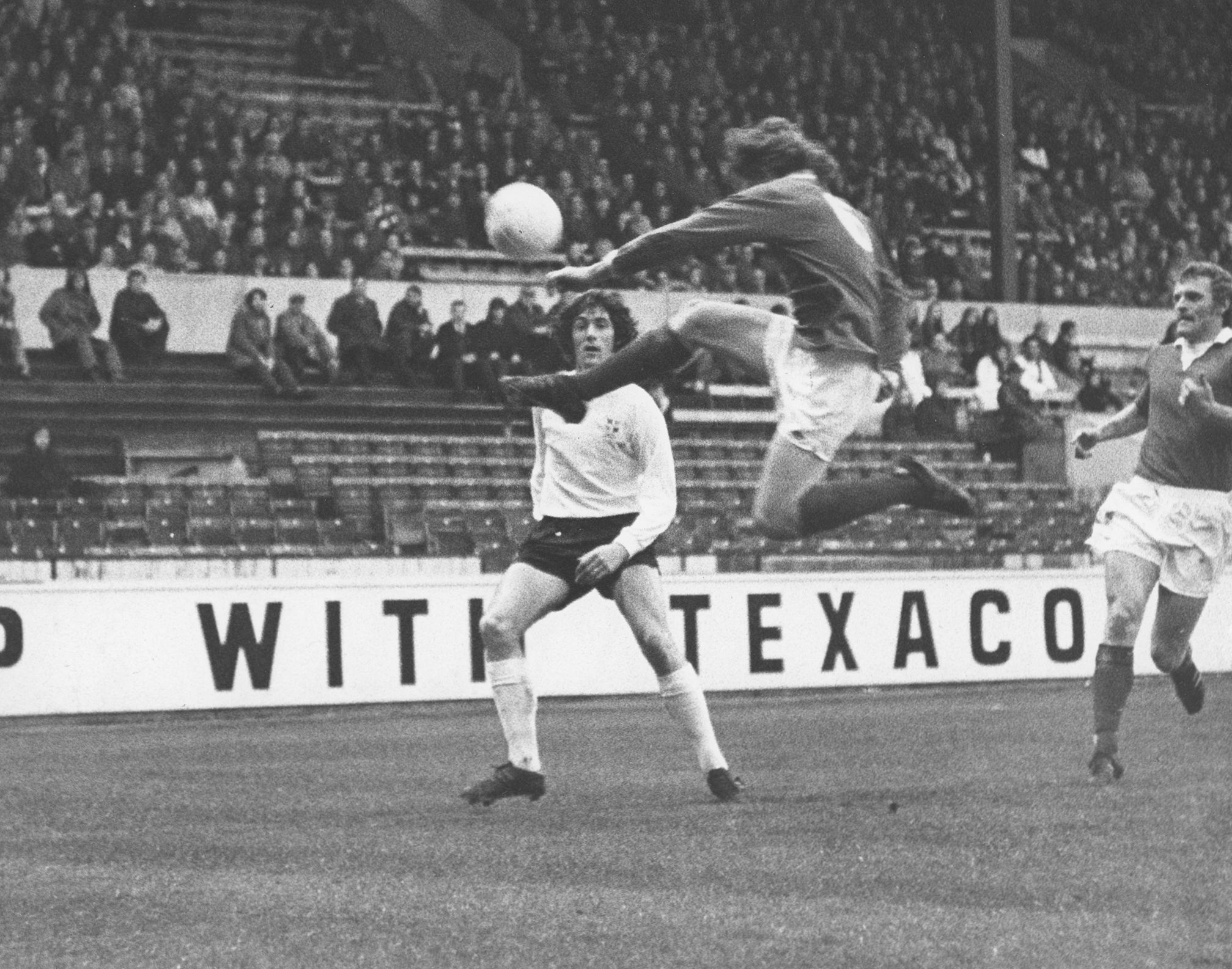 Don Givens | Hatters Heritage | A History of Luton Town FC