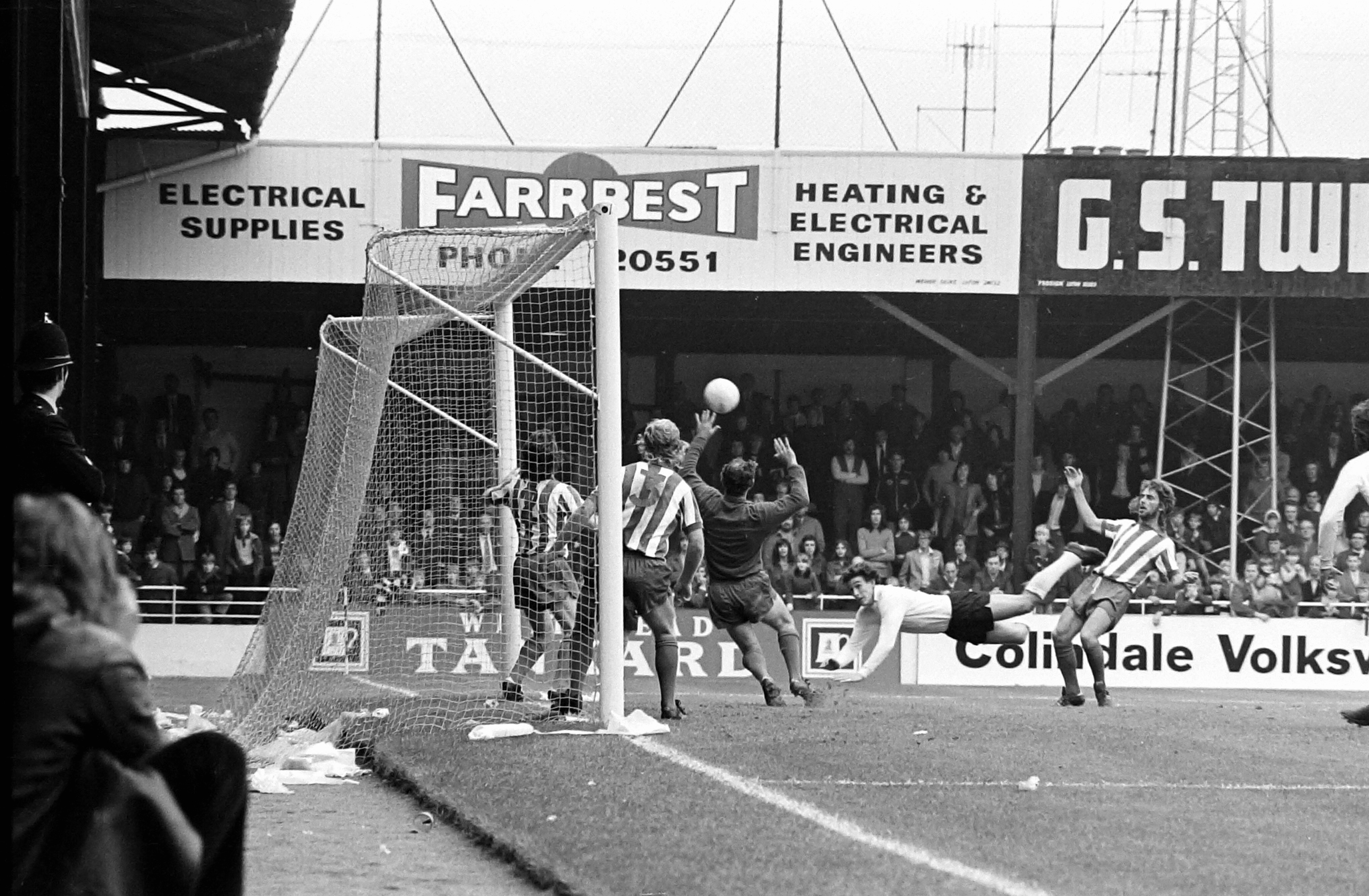 Vic Halom | Hatters Heritage | A History of Luton Town FC