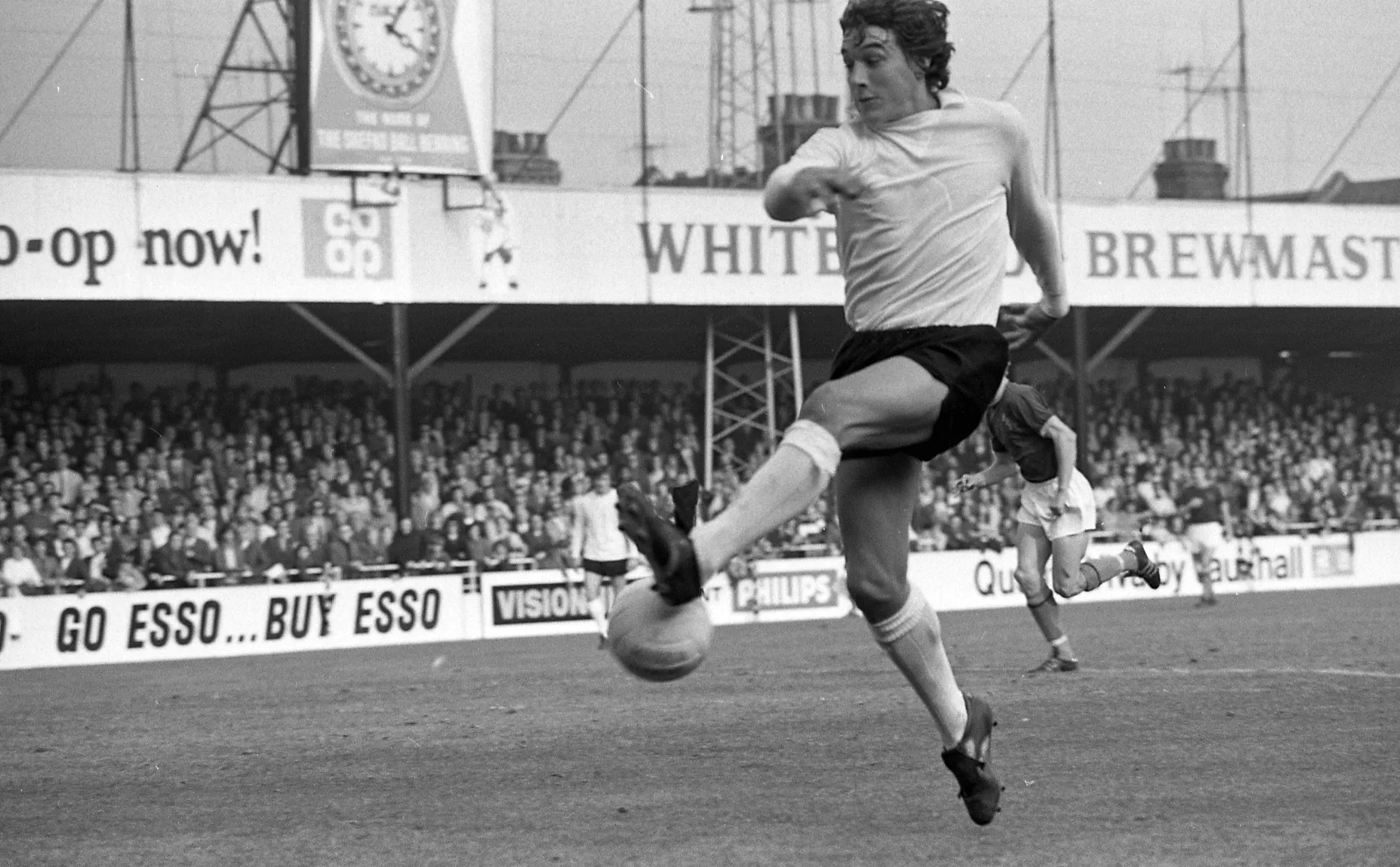 Vic Halom | Hatters Heritage | A History of Luton Town FC