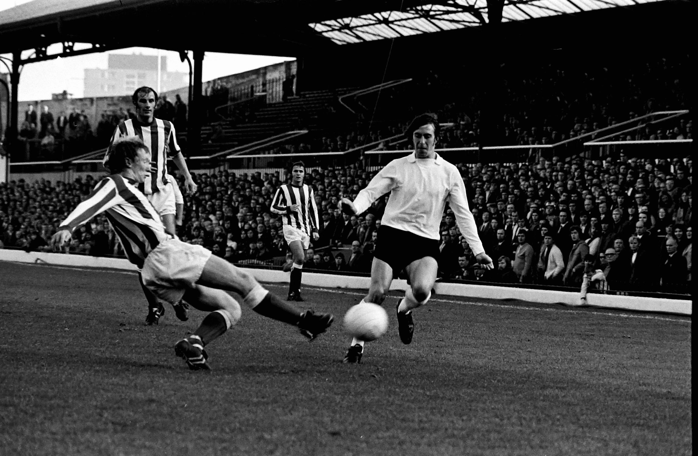 Gordon Hindson | Hatters Heritage | A History of Luton Town FC