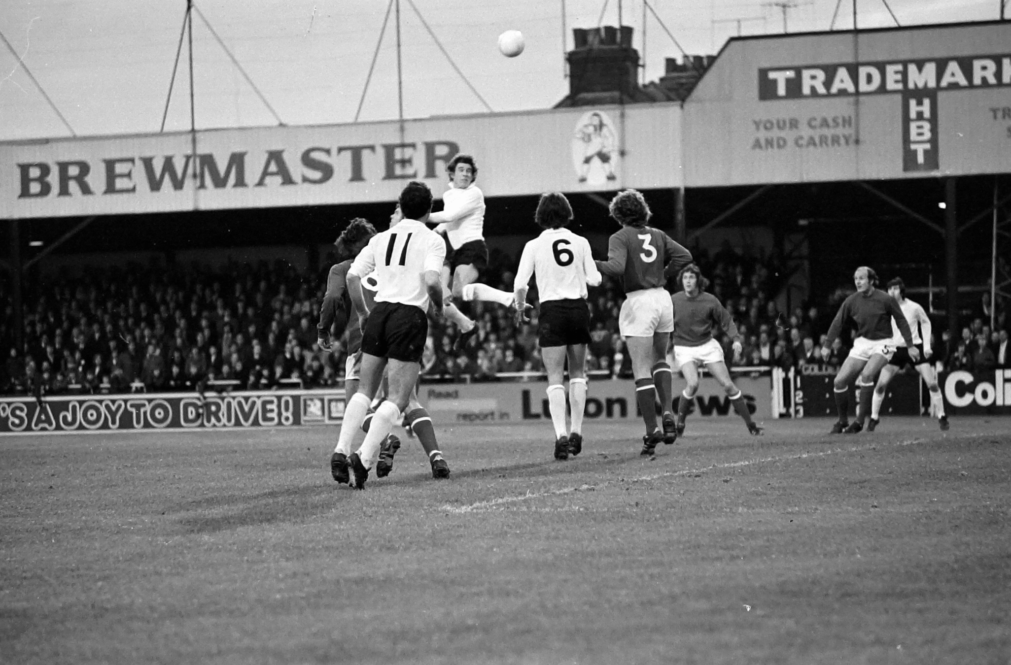 Vic Halom | Hatters Heritage | A History of Luton Town FC