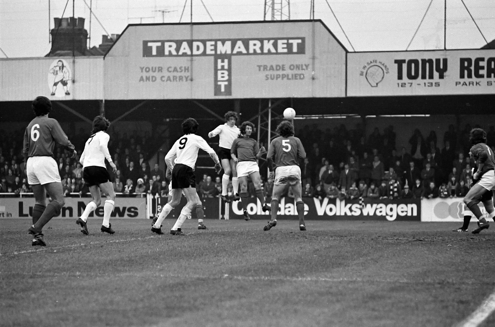 Luton Town FC vs Millwall (16th Dec 1972) | Hatters Heritage | A ...