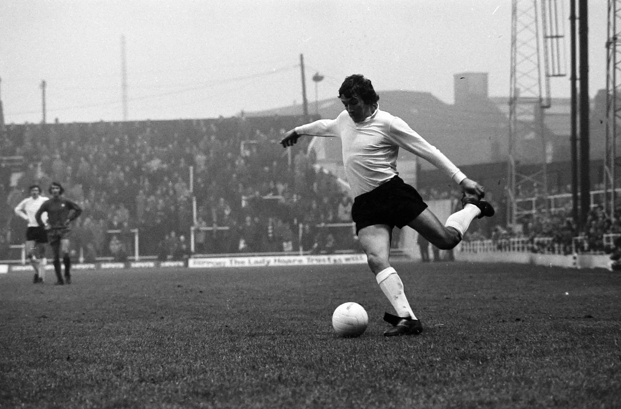 Vic Halom | Hatters Heritage | A History of Luton Town FC