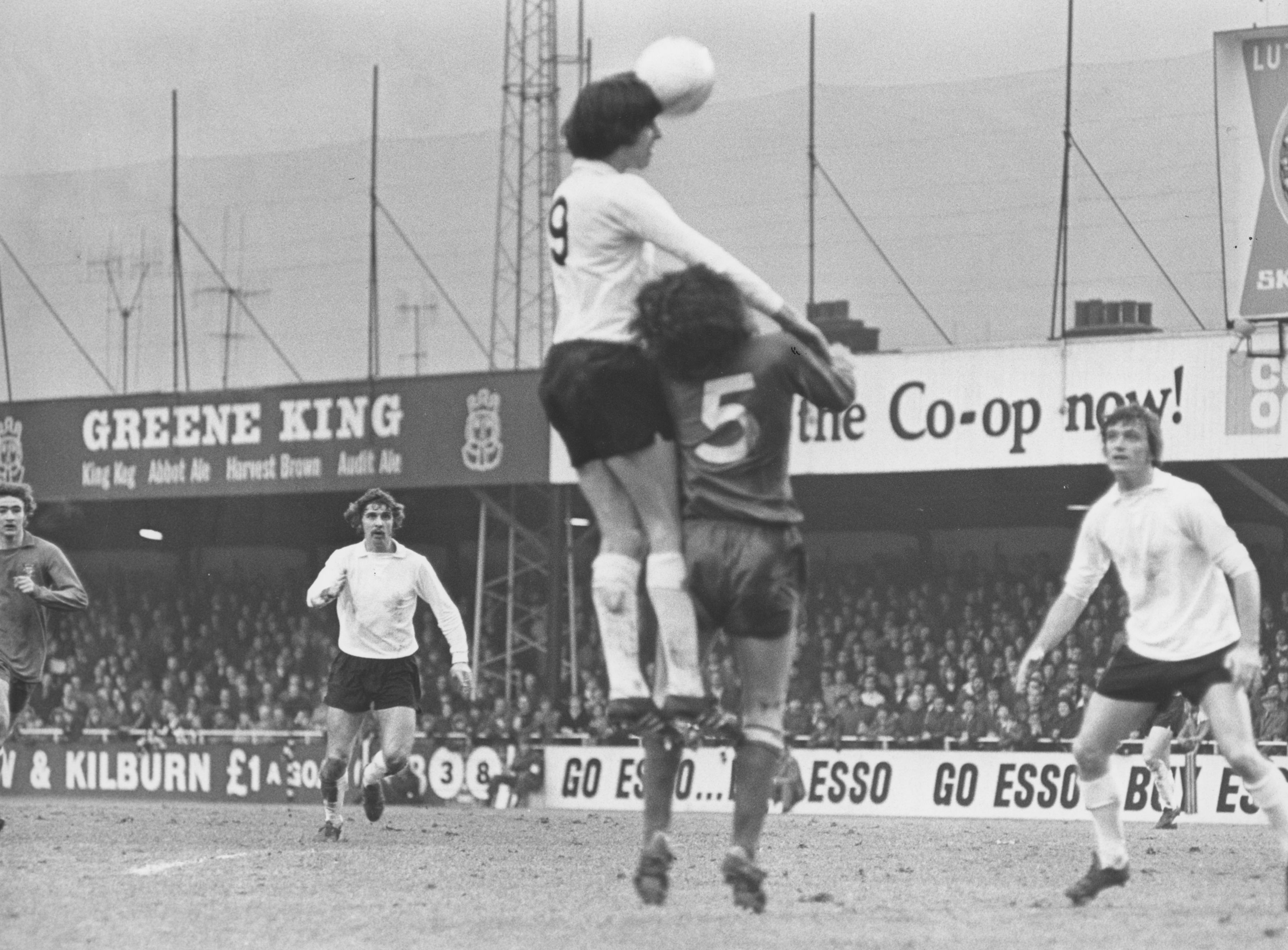 Luton Town FC vs Nottingham Forest (27th Jan 1973) | Hatters Heritage ...
