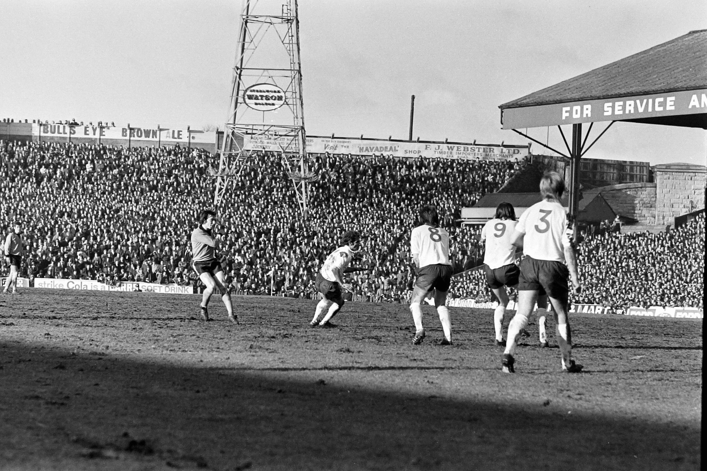 Gordon Hindson | Hatters Heritage | A History of Luton Town FC