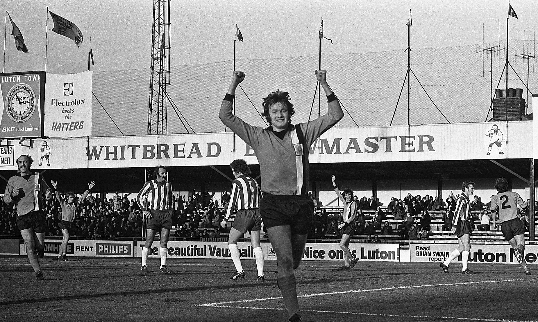 Luton Town FC vs Sheffield Wednesday (17th Nov 1973) | Hatters Heritage | A History of Luton Town FC