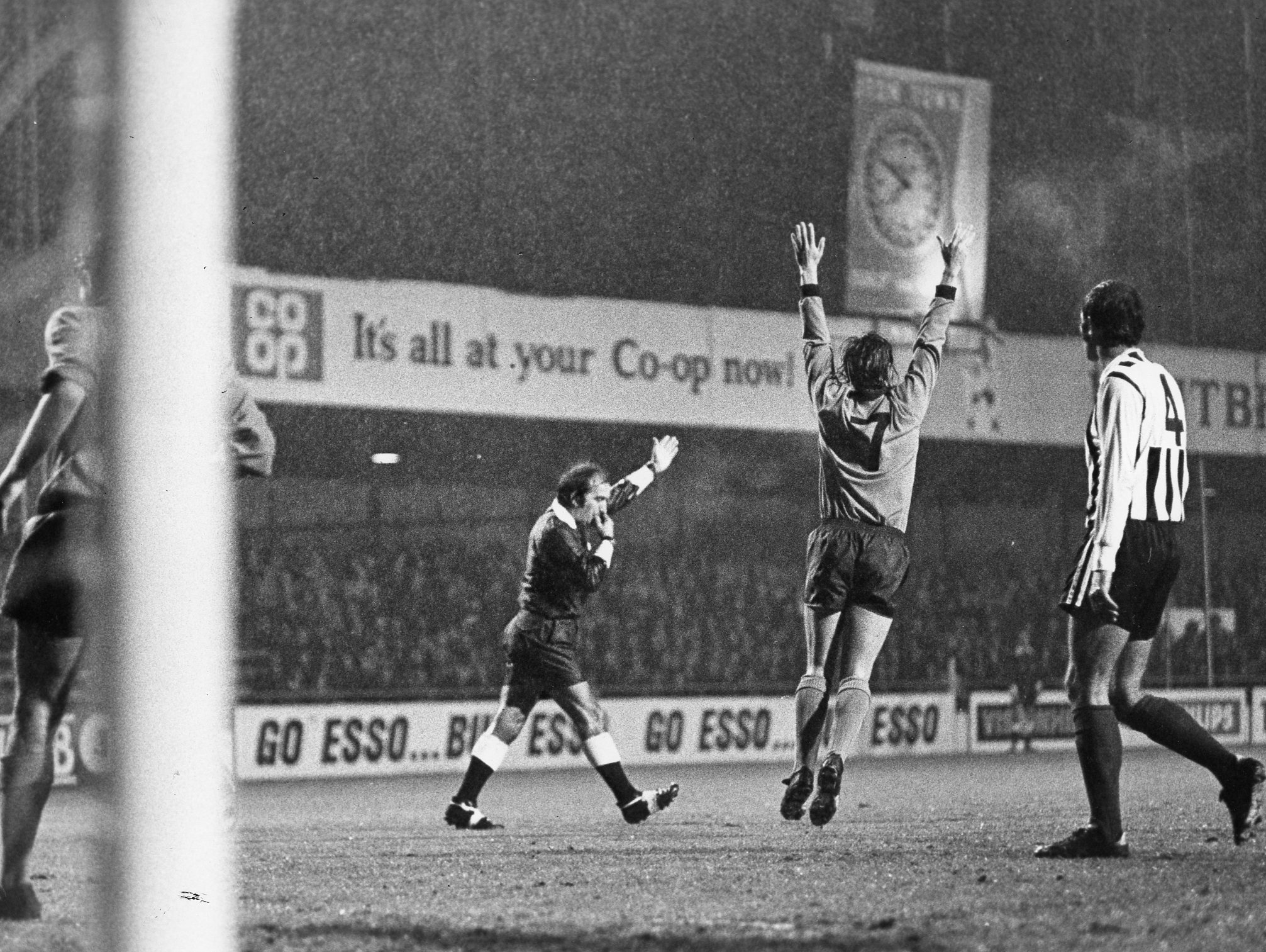 Gordon Hindson | Hatters Heritage | A History of Luton Town FC