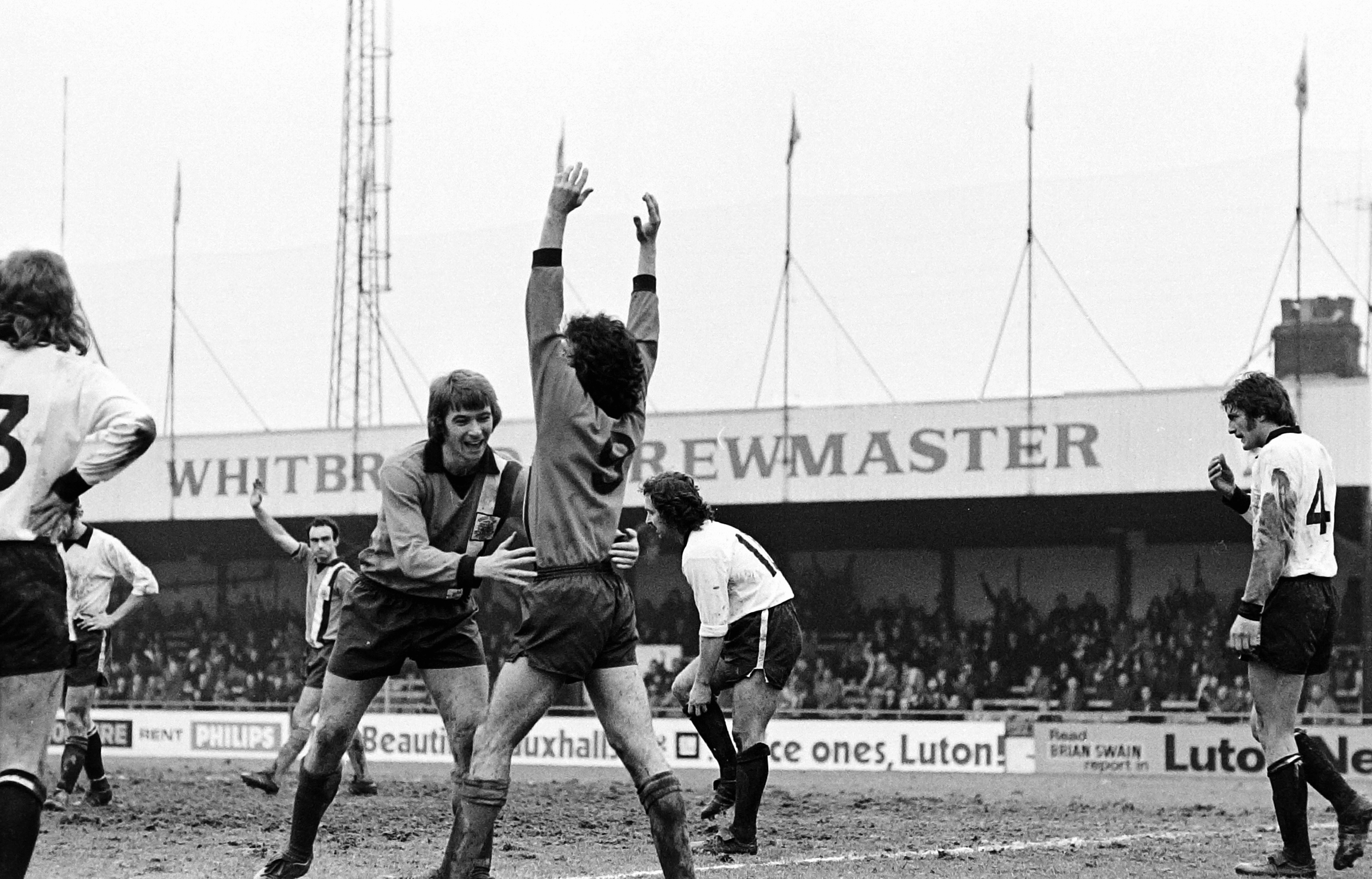 Luton Town FC vs Port Vale (9th Jan 1974) | Hatters Heritage | A ...
