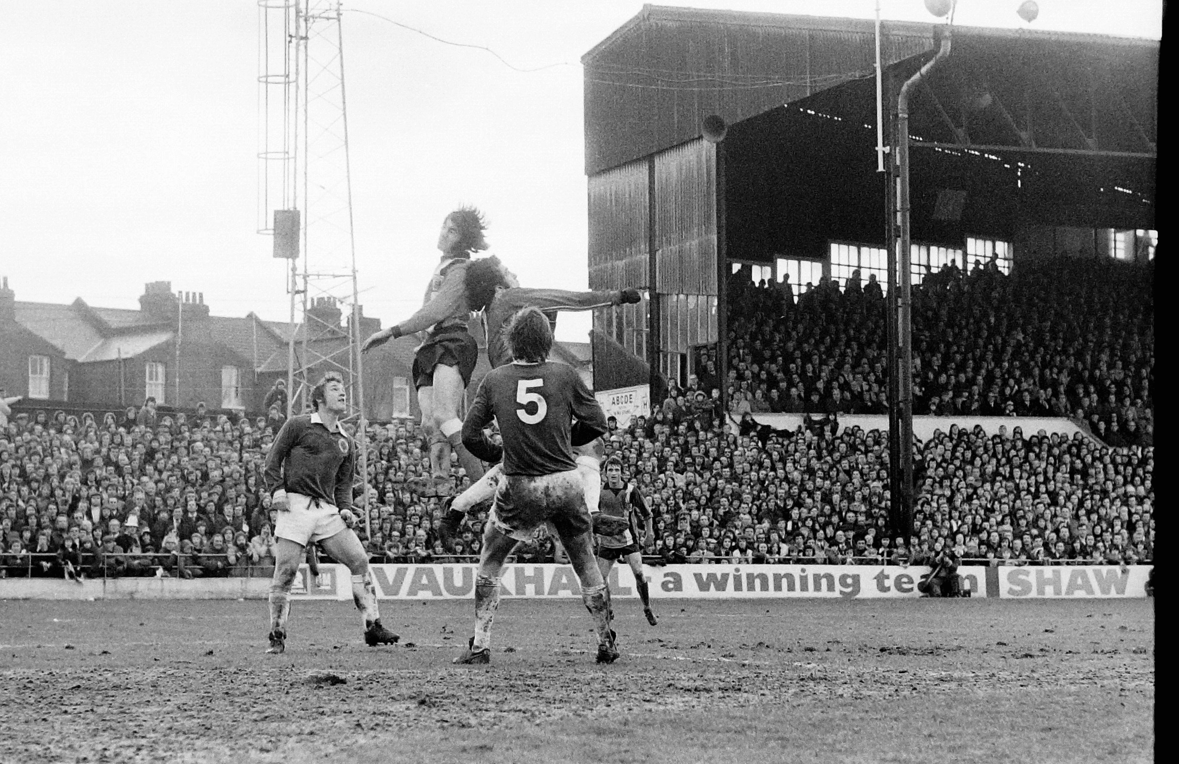 Luton Town FC vs Leicester City (16th Feb 1974) | Hatters Heritage | A ...