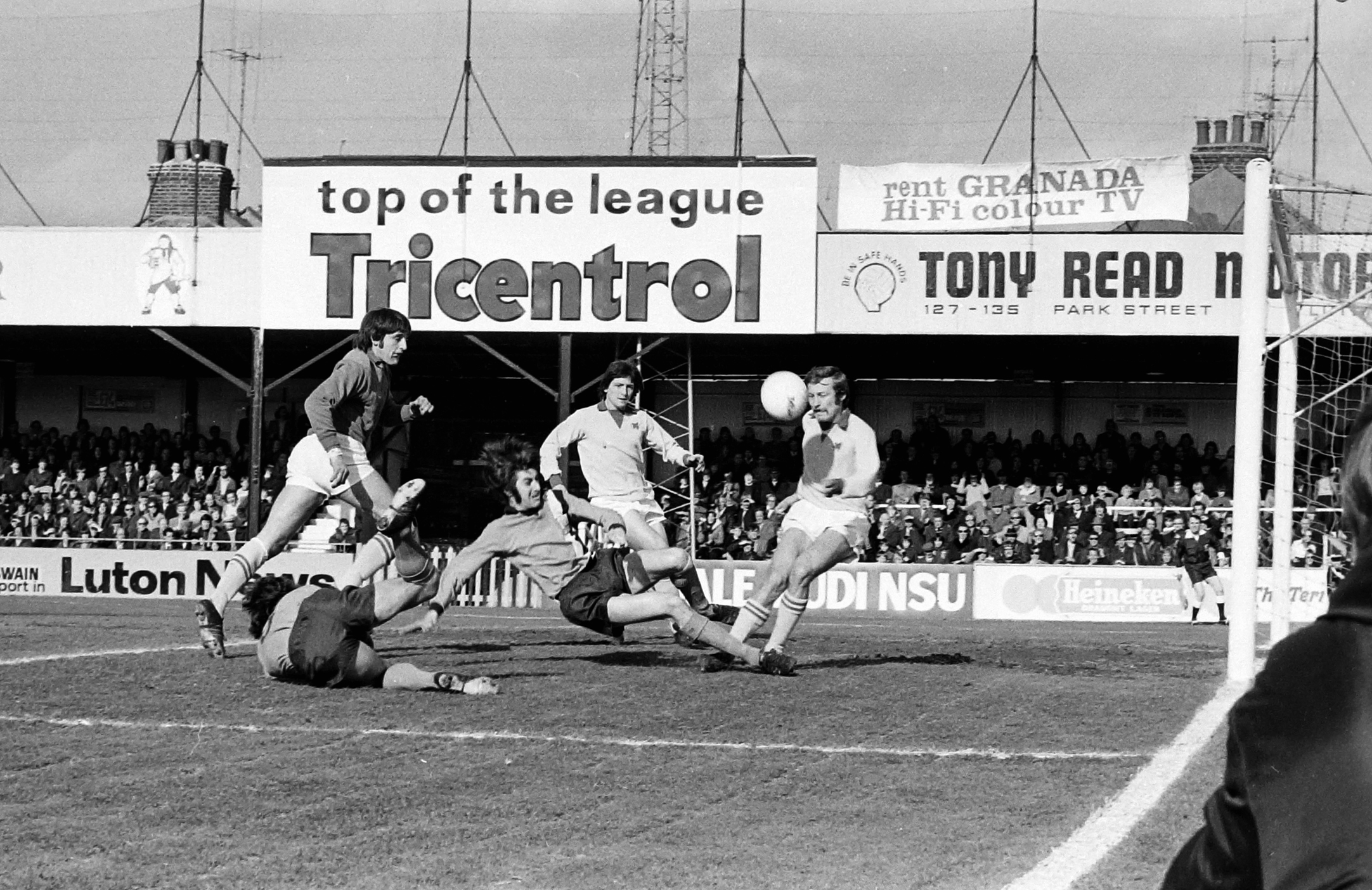 Luton Town FC vs Orient (16th Mar 1974) | Hatters Heritage | A History ...
