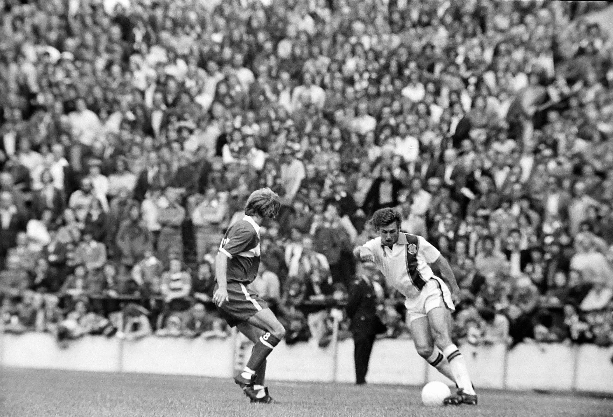 Bobby A Thomson | Hatters Heritage | A History of Luton Town FC