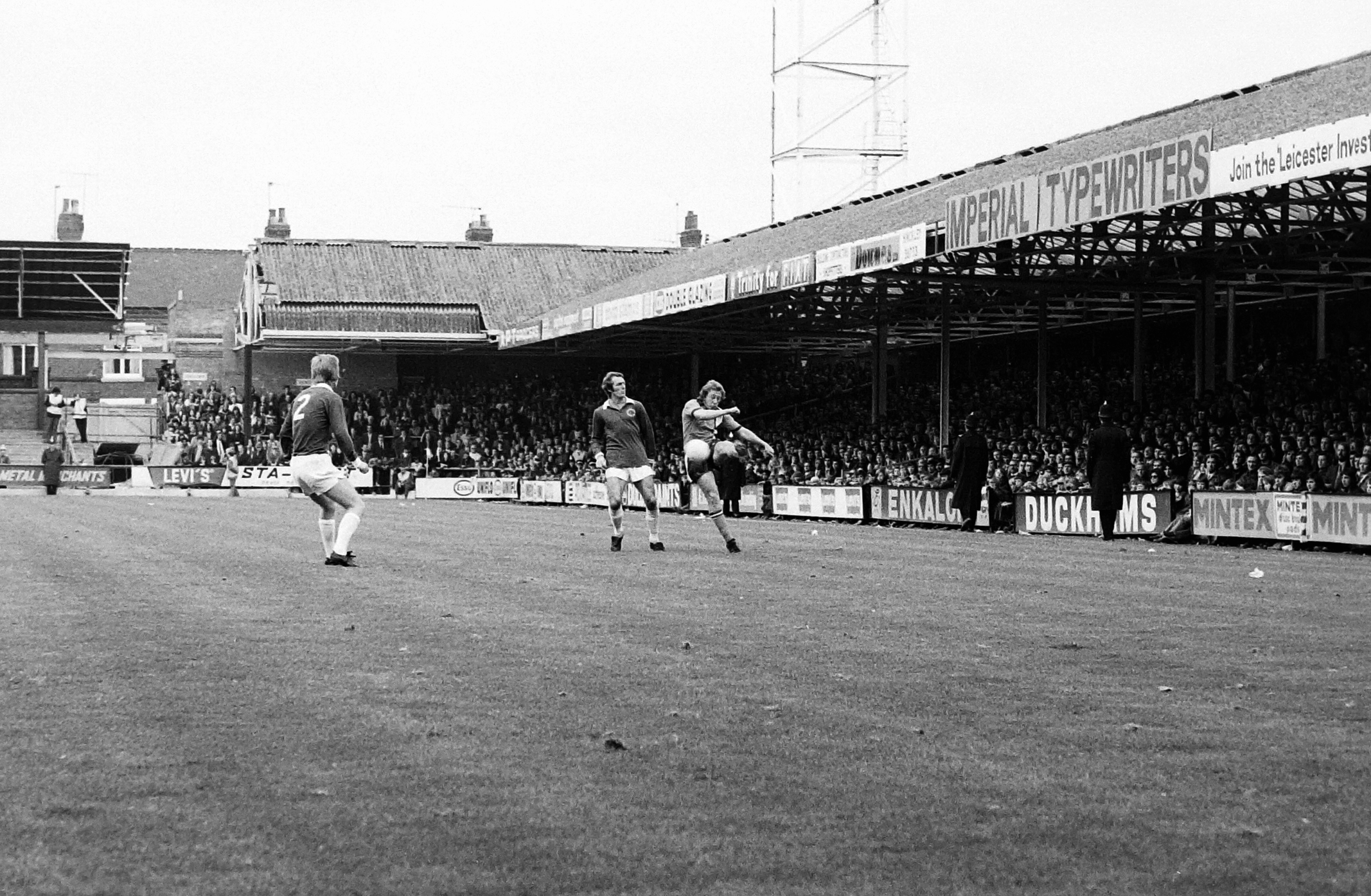 Leicester City vs Luton Town FC (5th Oct 1974) | Hatters Heritage | A ...