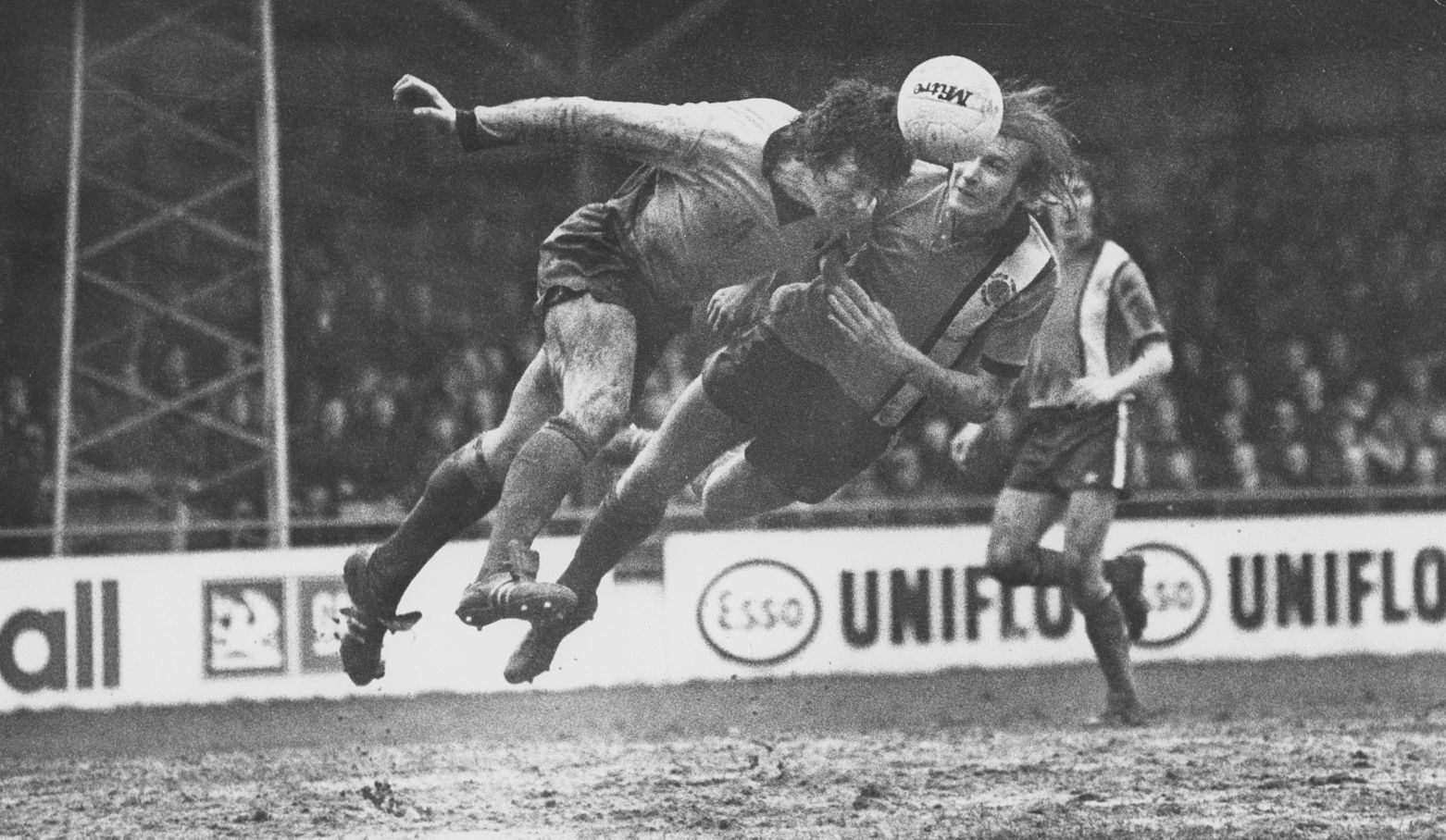 Luton Town FC vs Coventry City (8th Mar 1975) | Hatters Heritage | A ...