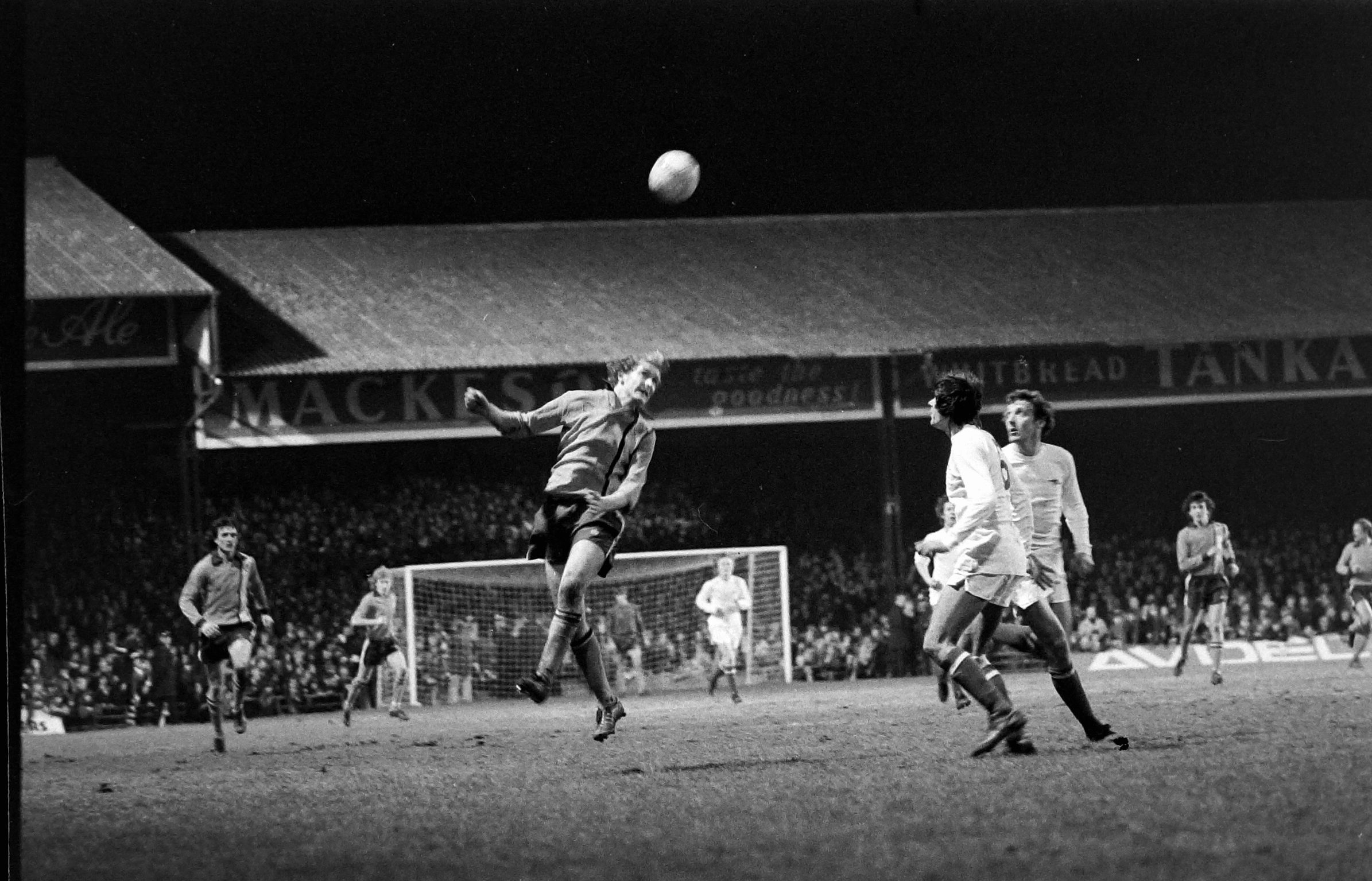 Luton Town FC vs Arsenal (25th Mar 1975) | Hatters Heritage | A History ...
