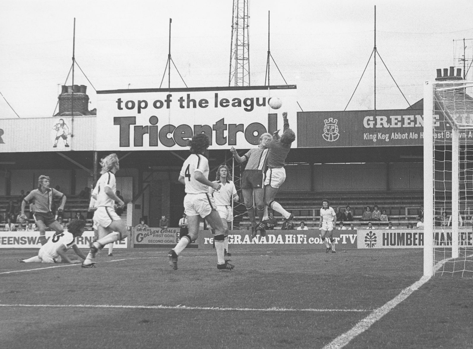 Luton Town FC vs Hull City (16th Aug 1975) | Hatters Heritage | A ...