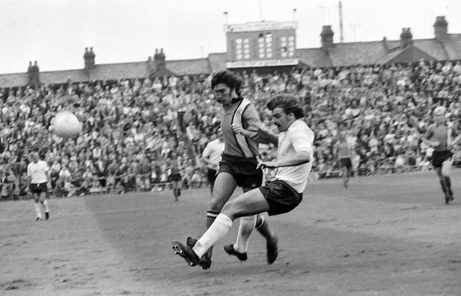 Luton Town FC vs Bolton Wanderers (13th Sep 1975) | Hatters Heritage ...