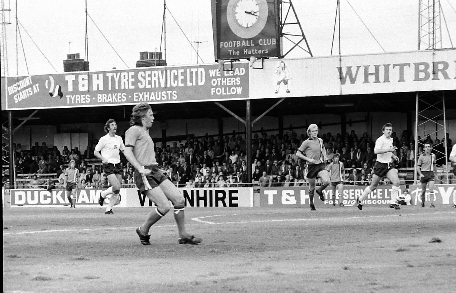 Luton Town FC vs Bolton Wanderers (13th Sep 1975) | Hatters Heritage ...