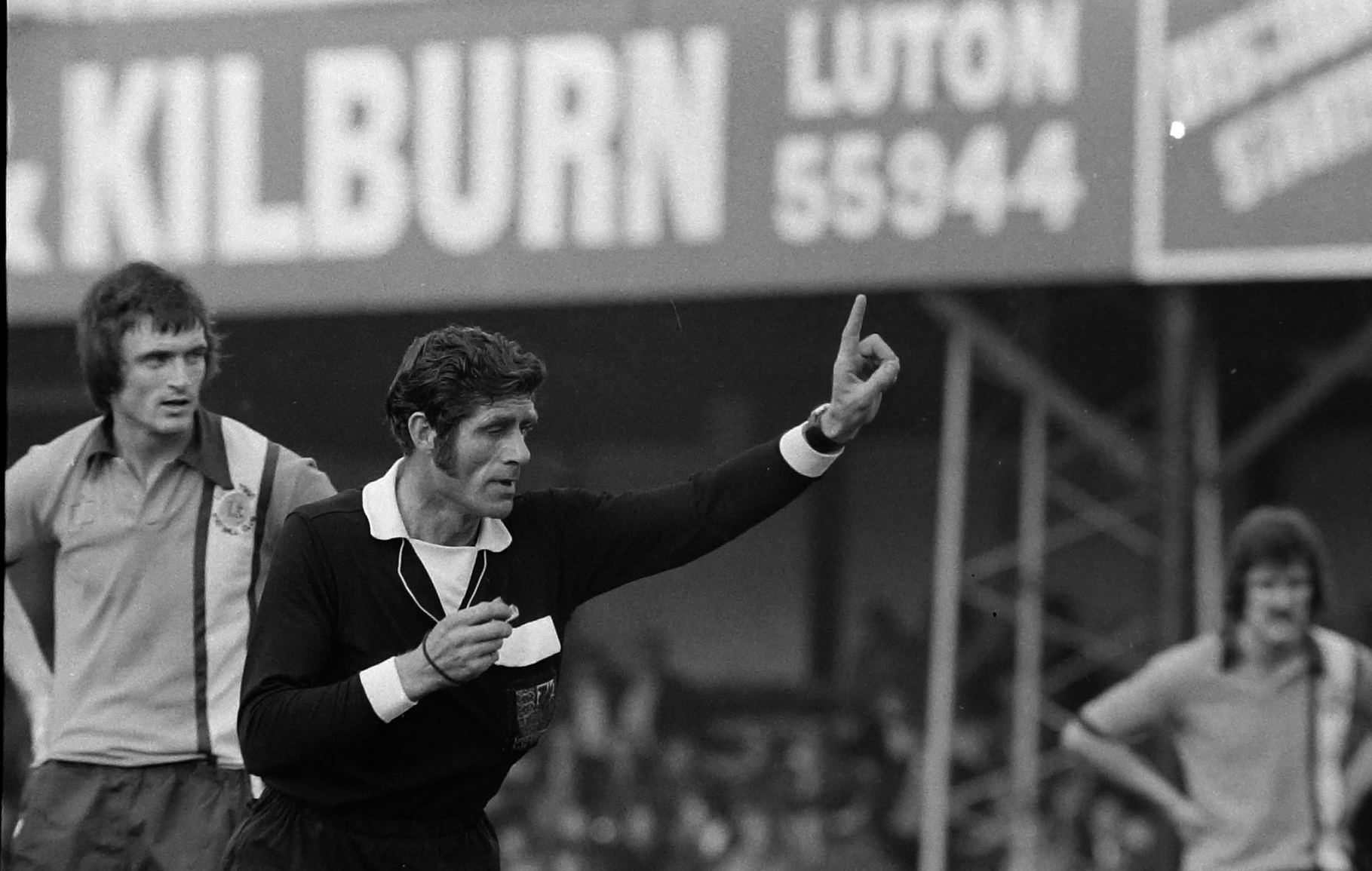 Luton Town FC vs Fulham (18th Oct 1975) | Hatters Heritage | A History ...