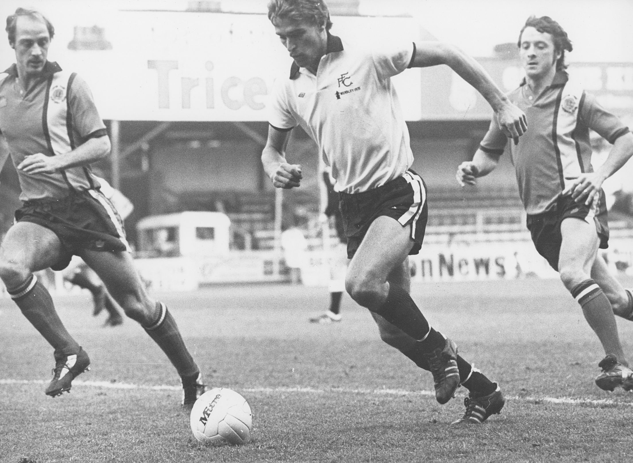Luton Town FC vs Fulham (18th Oct 1975) | Hatters Heritage | A History ...