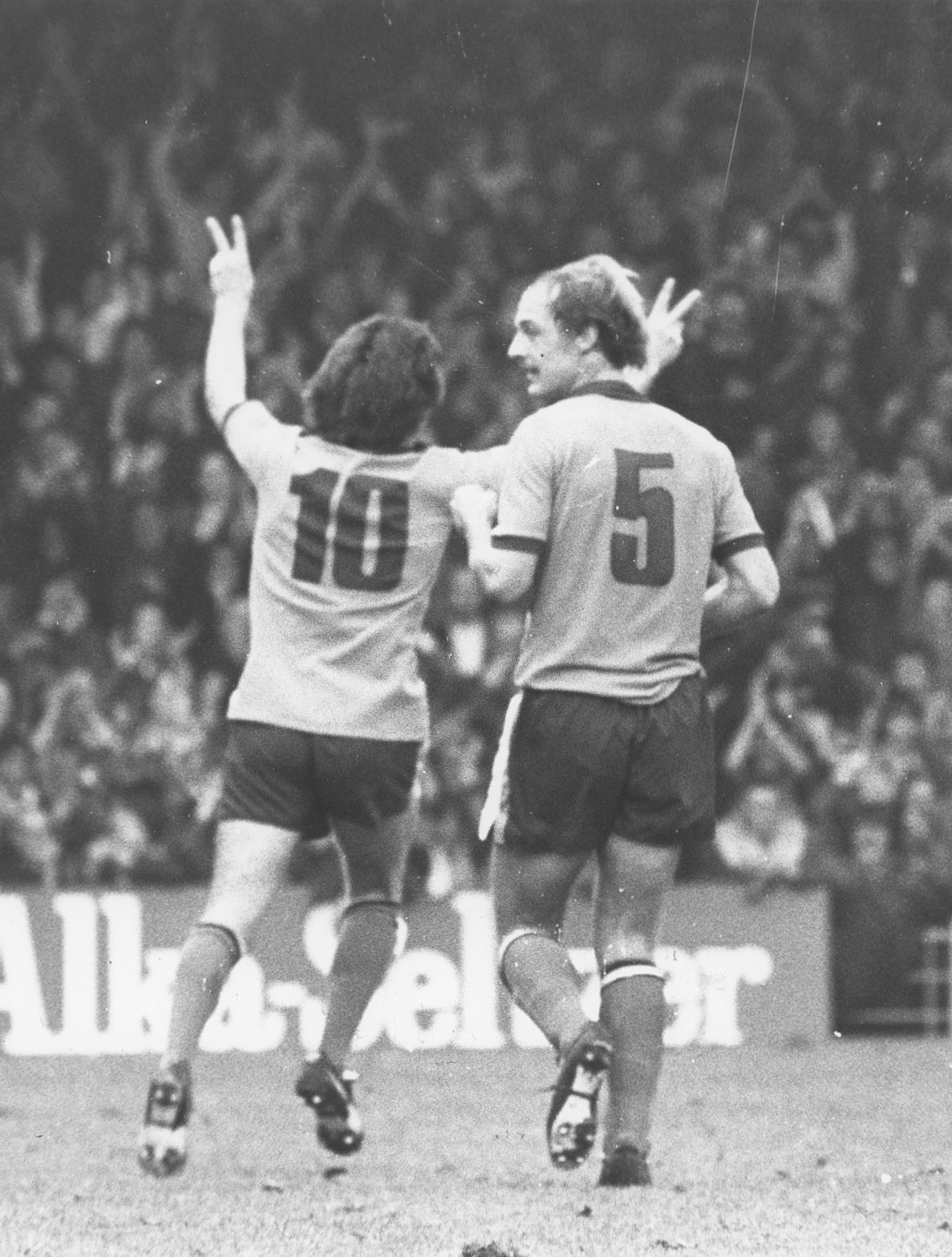 Luton Town FC vs Fulham (18th Oct 1975) | Hatters Heritage | A History ...