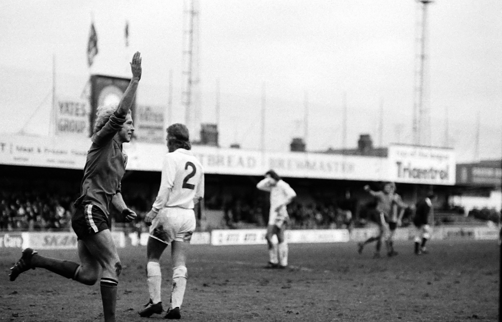 Luton Town FC vs Oxford United (26th Dec 1975) | Hatters Heritage | A ...