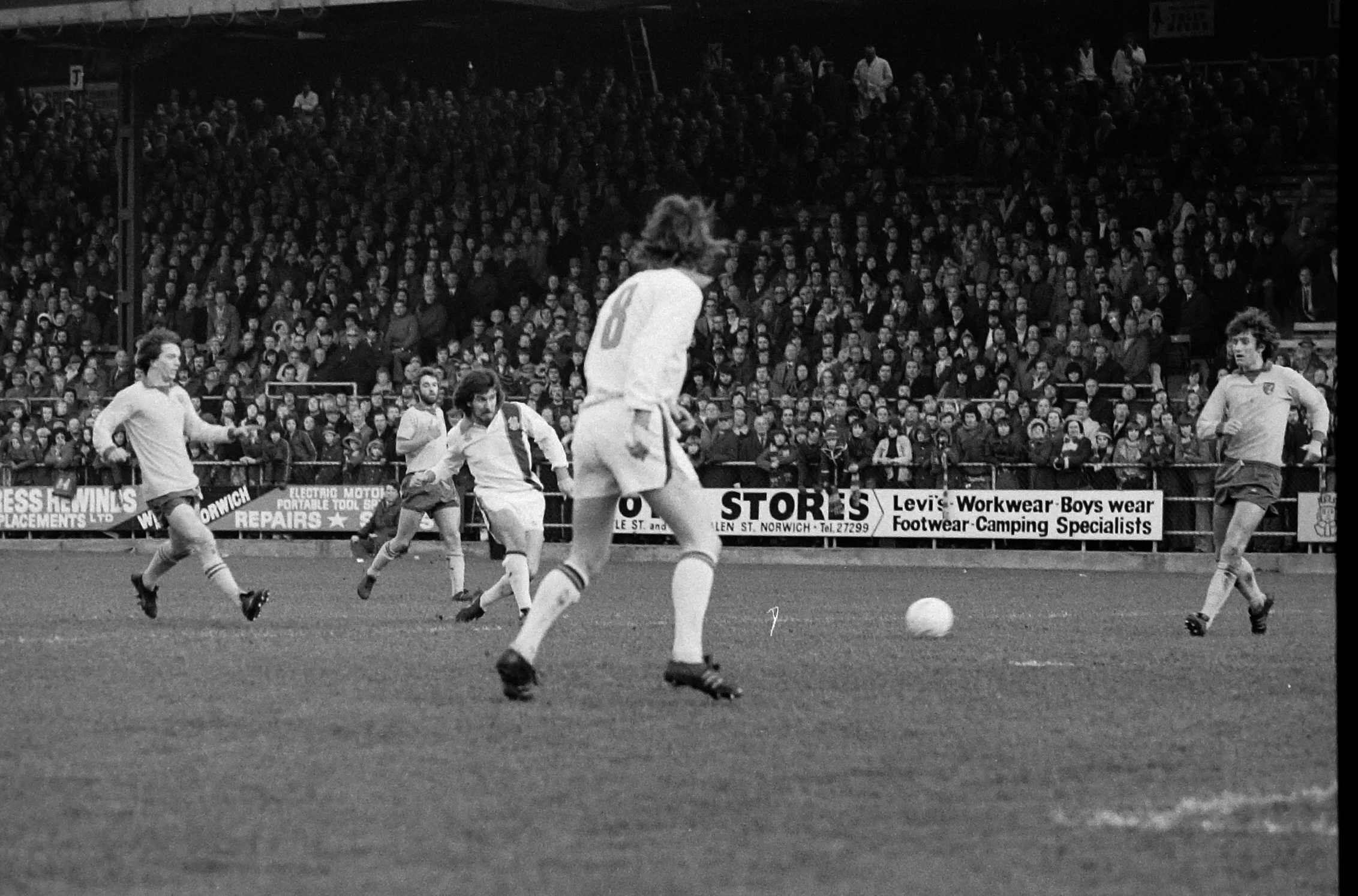 Brian Chambers | Hatters Heritage | A History of Luton Town FC