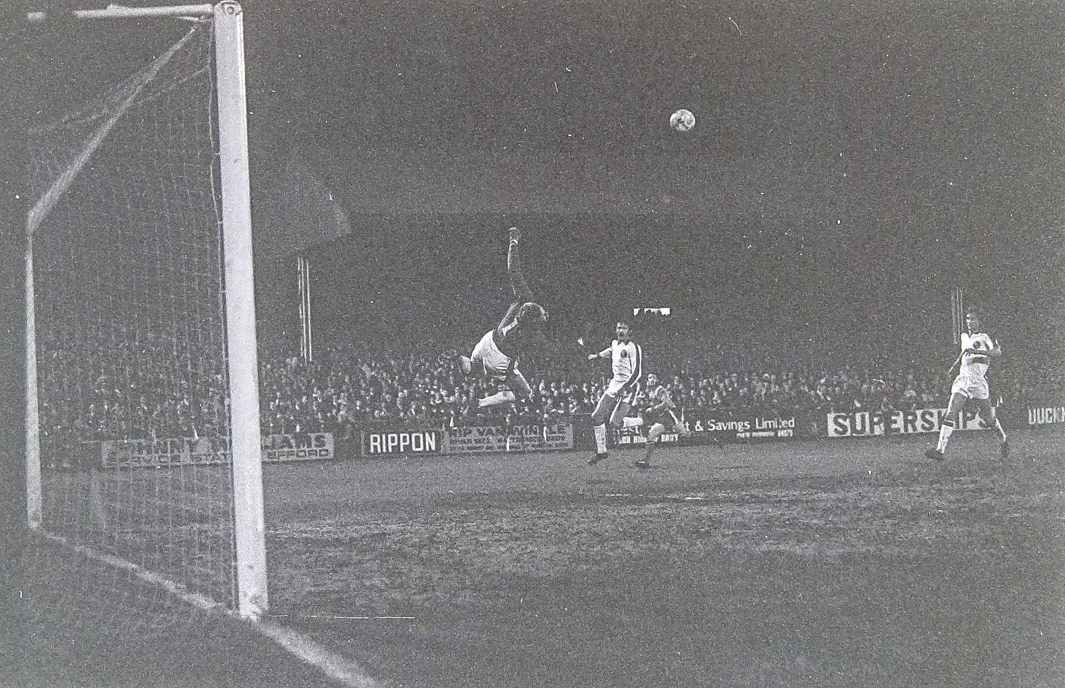 Plymouth Argyle vs Luton Town FC (24th Feb 1976) | Hatters Heritage | A ...