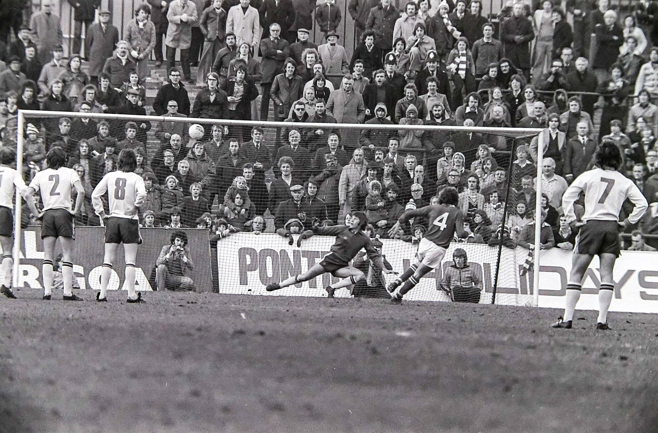 Keith Barber | Hatters Heritage | A History of Luton Town FC