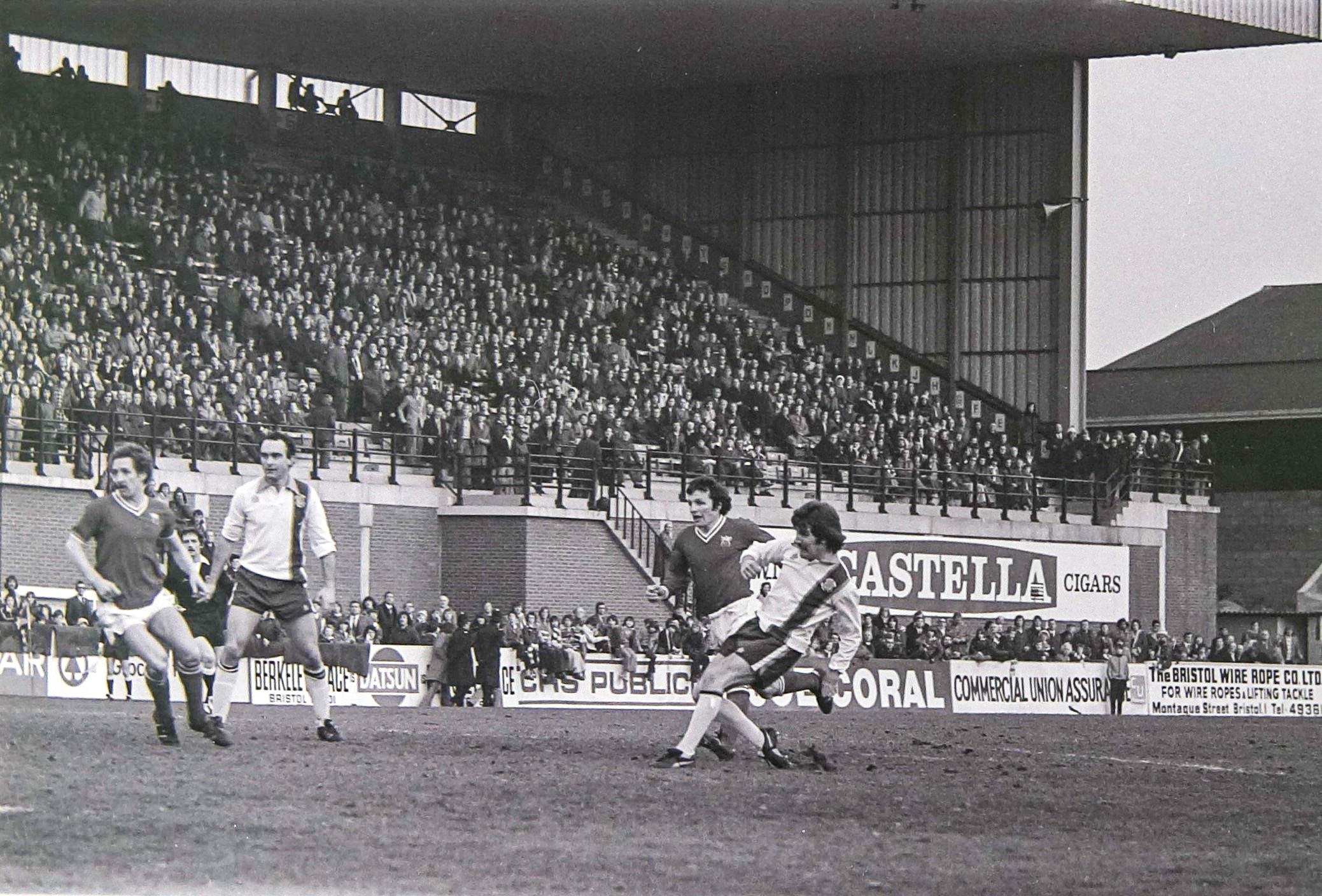 Brian Chambers | Hatters Heritage | A History of Luton Town FC