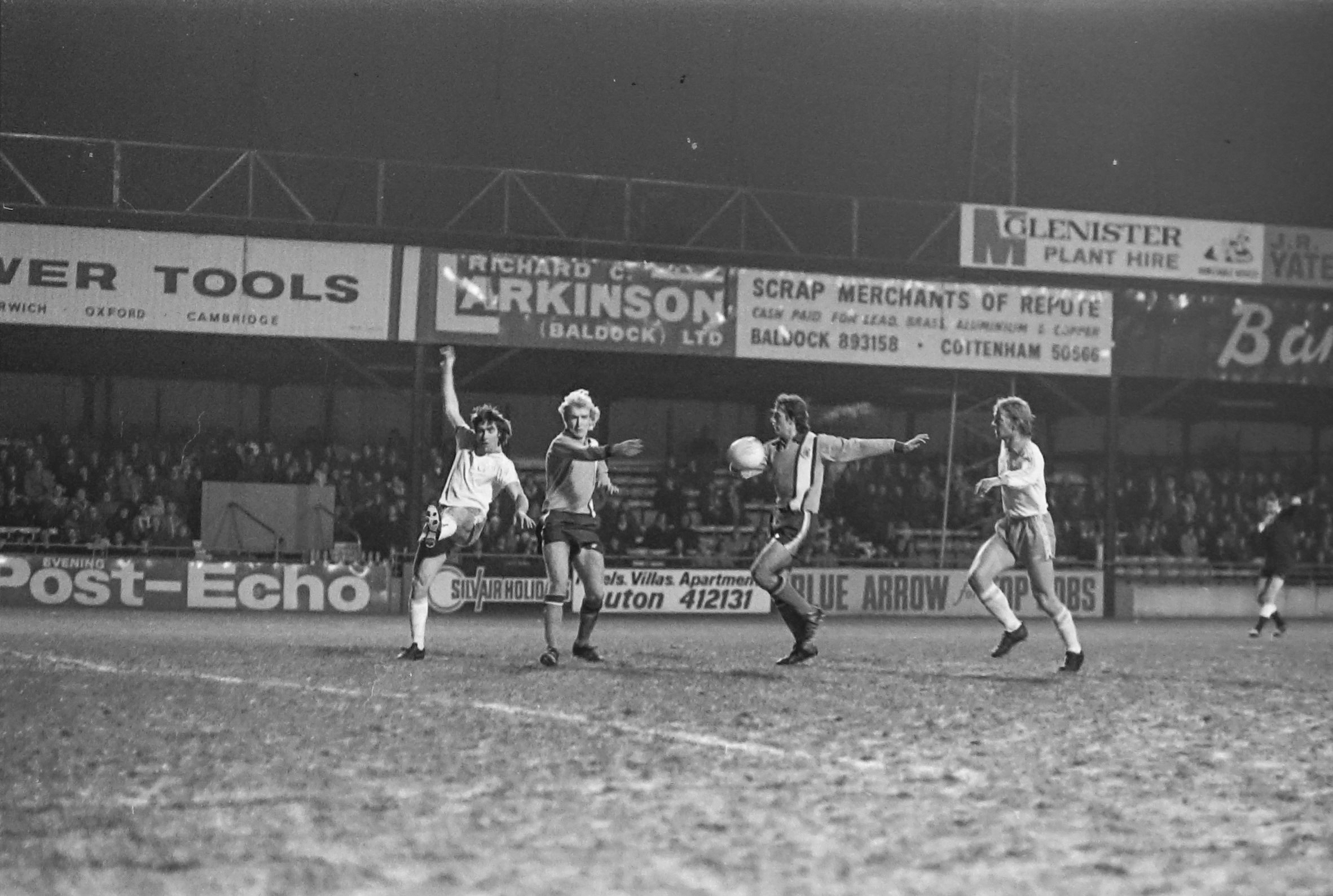 Luton Town FC vs Blackpool (4th Dec 1976) | Hatters Heritage | A ...