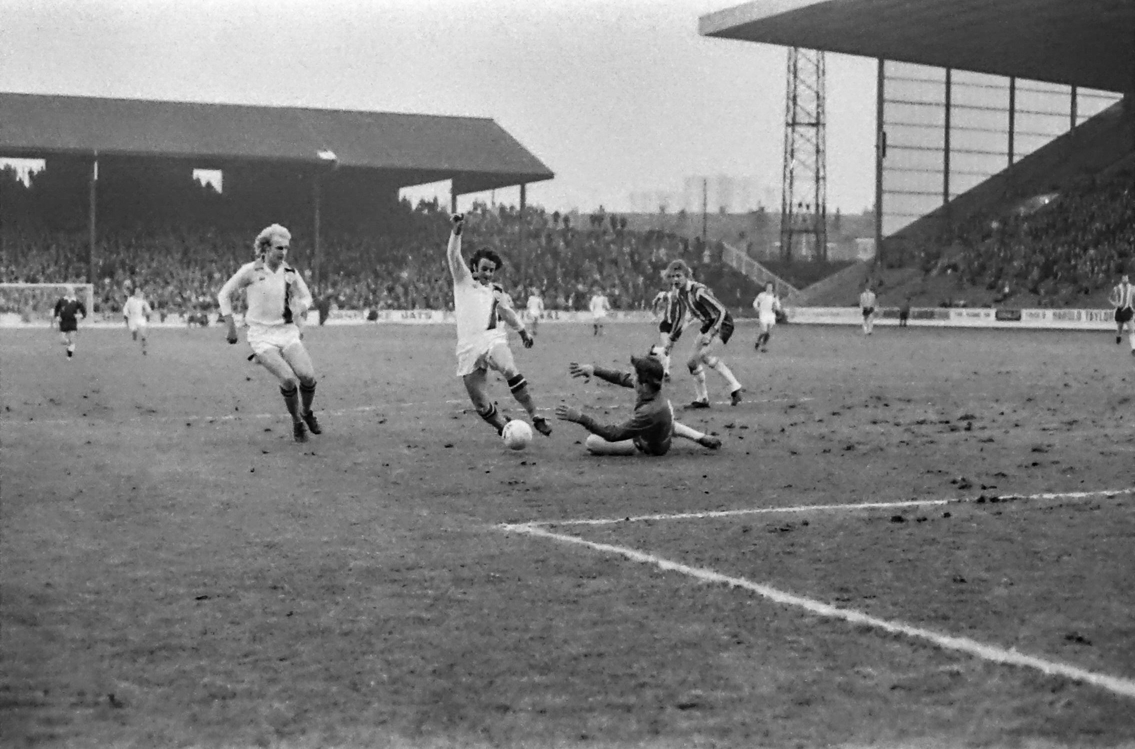 Jimmy Husband | Hatters Heritage | A History of Luton Town FC