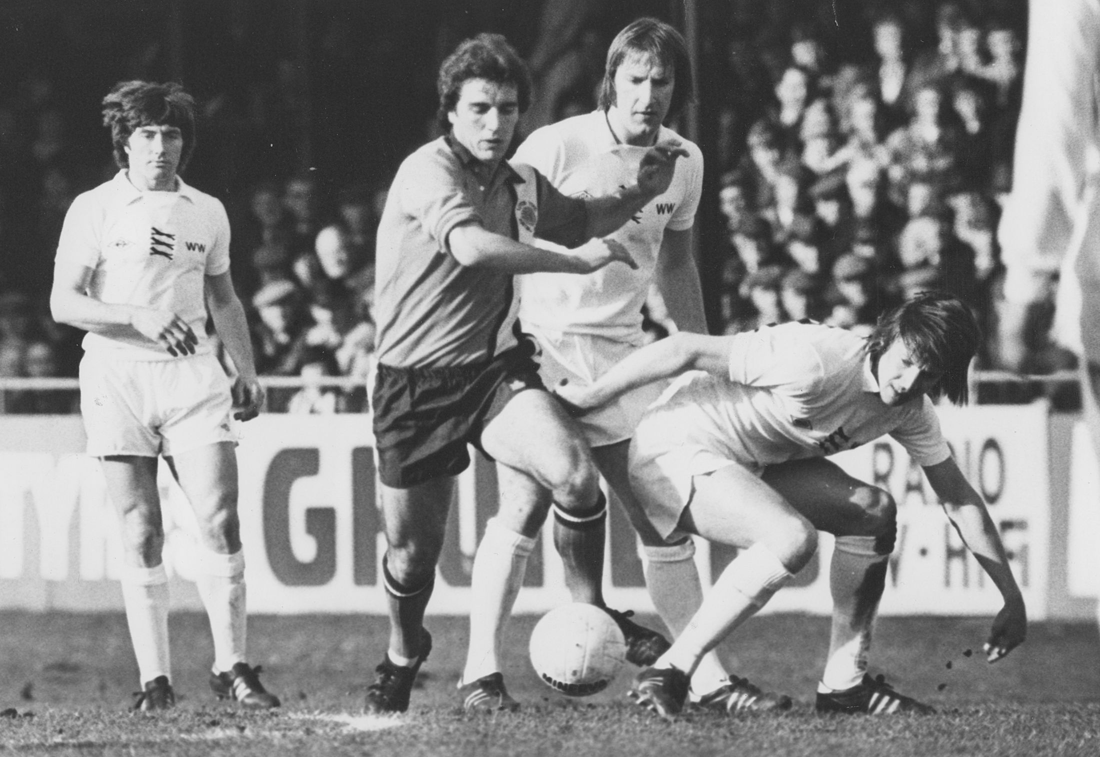 Luton Town FC vs Wolverhampton Wanderers (5th Mar 1977) | Hatters ...