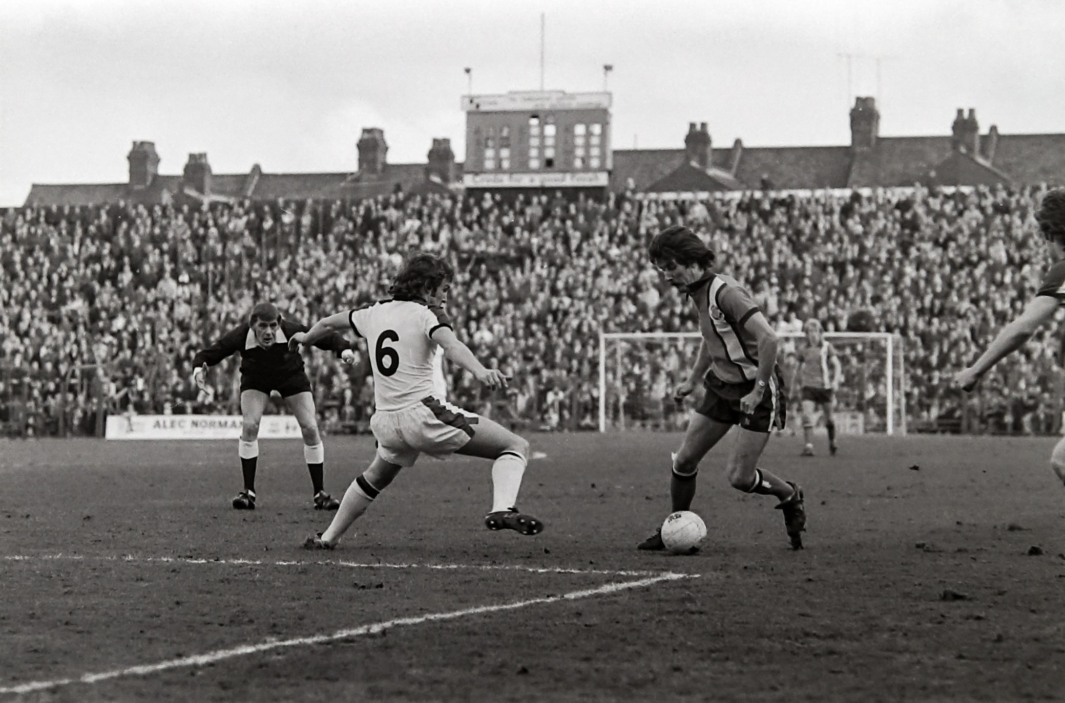 Brian Chambers | Hatters Heritage | A History of Luton Town FC